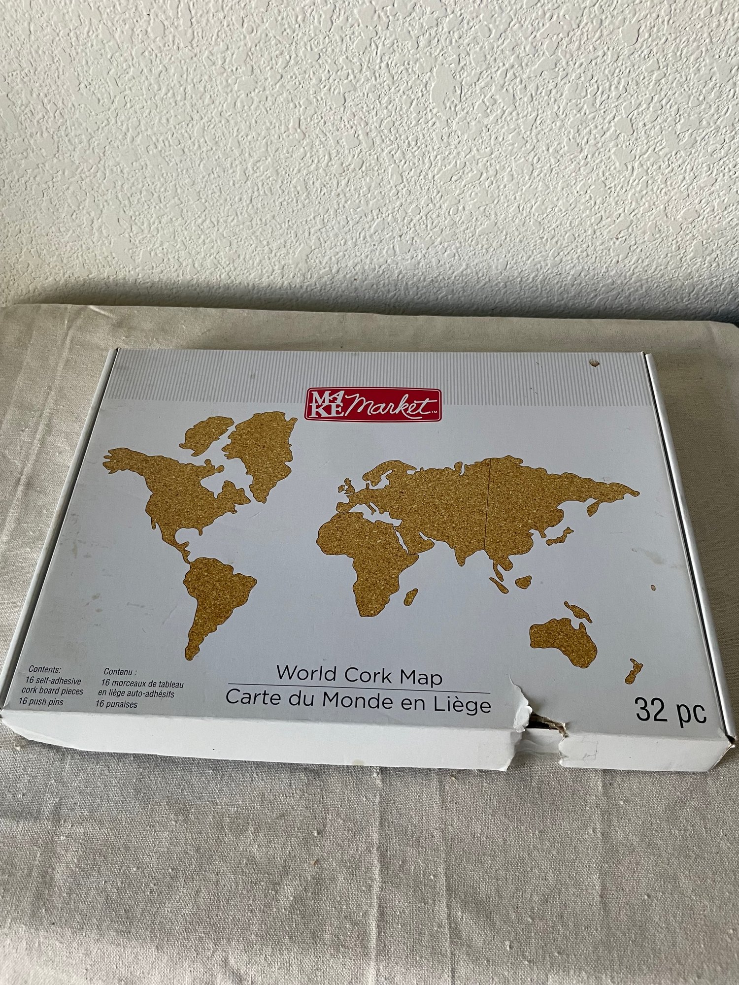 World Cork Map #2050 | Auctionninja.com