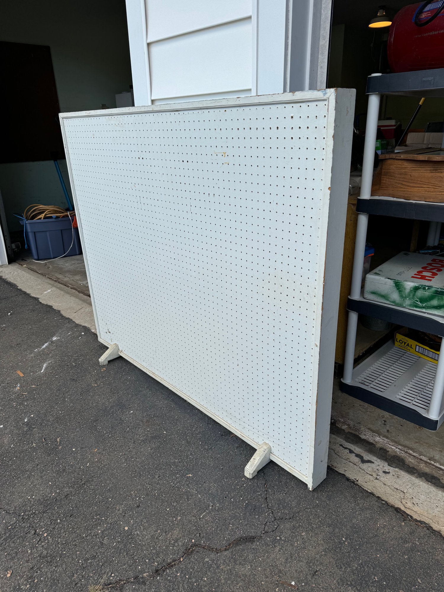 Home Made Peg Wall Double Sided Free Standing #113794 | Auctionninja.com
