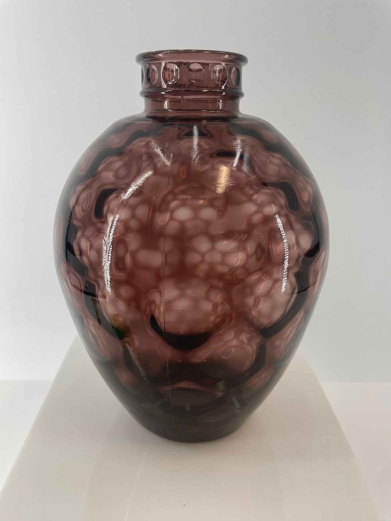 Vintage Wheaton Amethyst Honeycomb Vase #152452 | Auctionninja.com