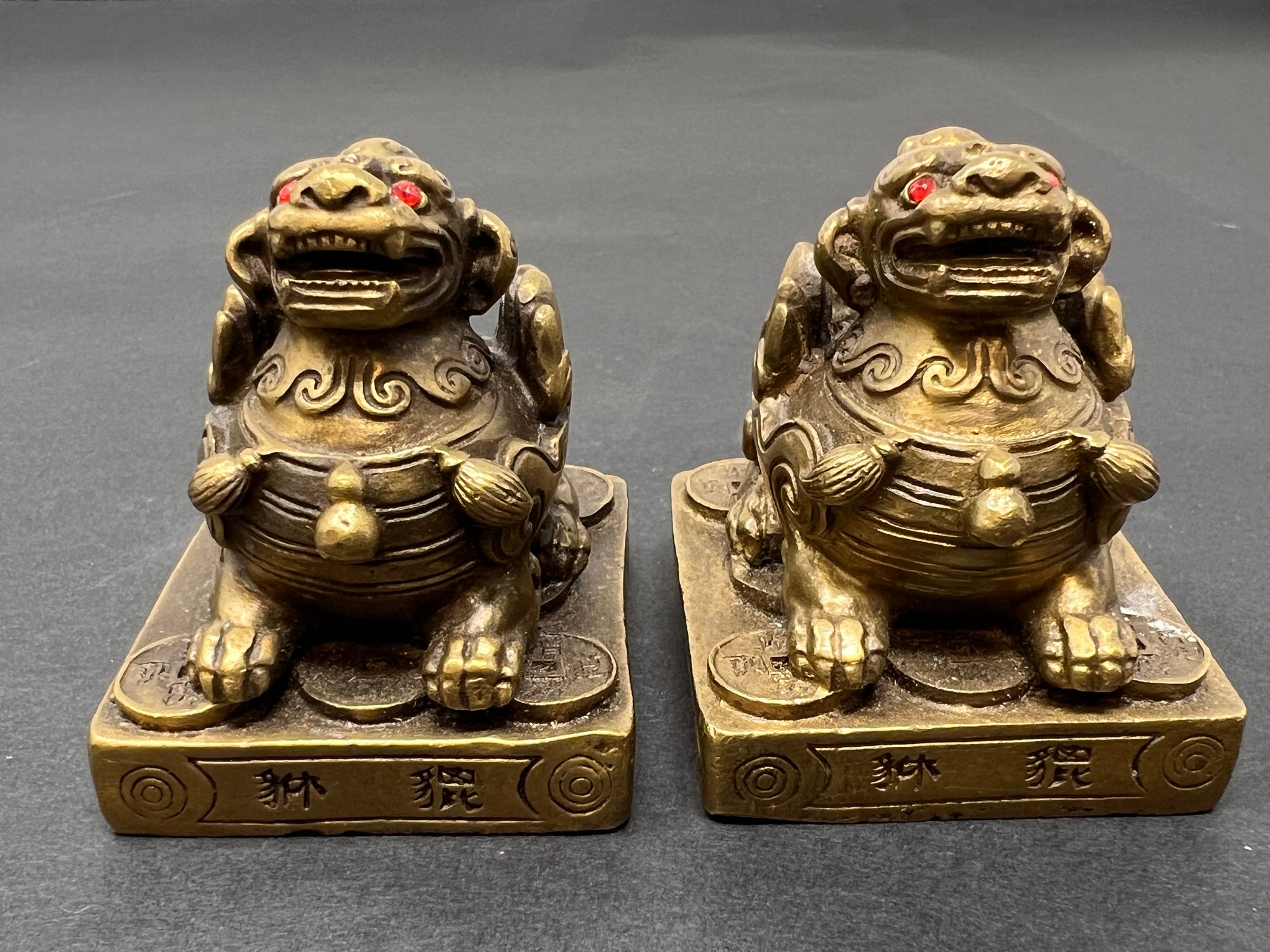 Pair Of Bronze Chinese Foo Dog Statues #113229 | Auctionninja.com
