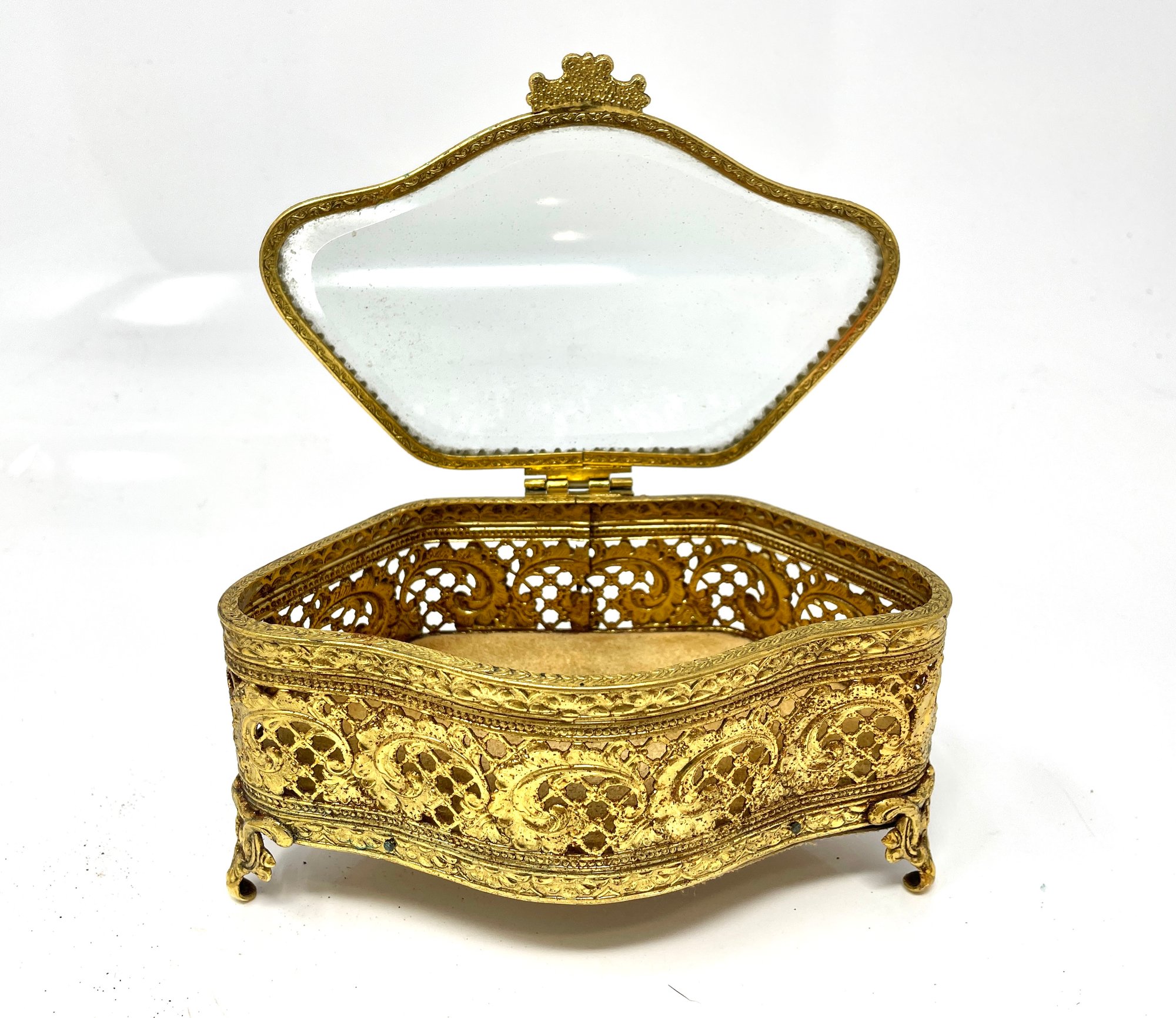 Vintage Ornate Jewelry Box #124260 | Auctionninja.com