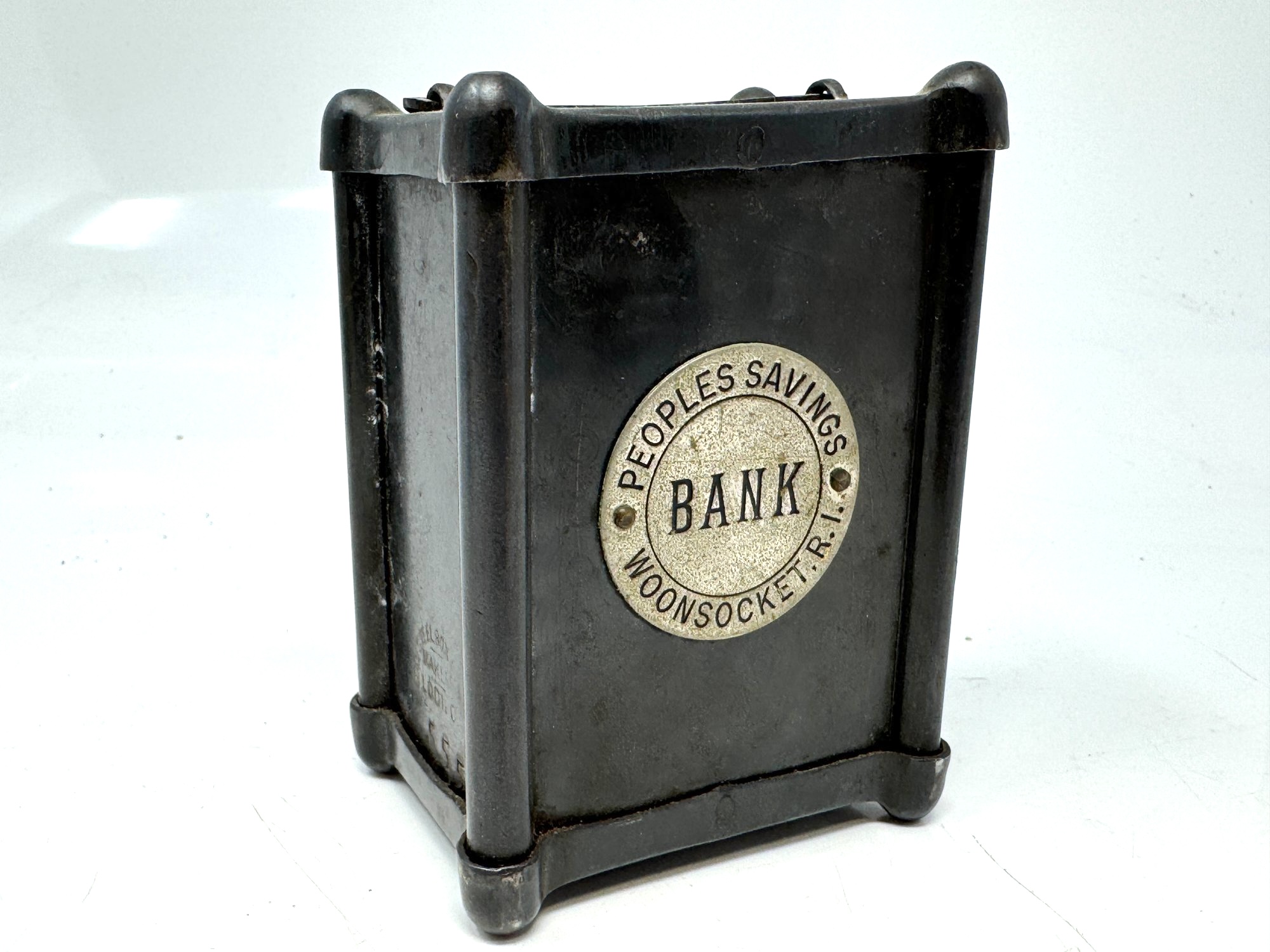 Antique Cast Iron Coin Bank #124438 | Auctionninja.com
