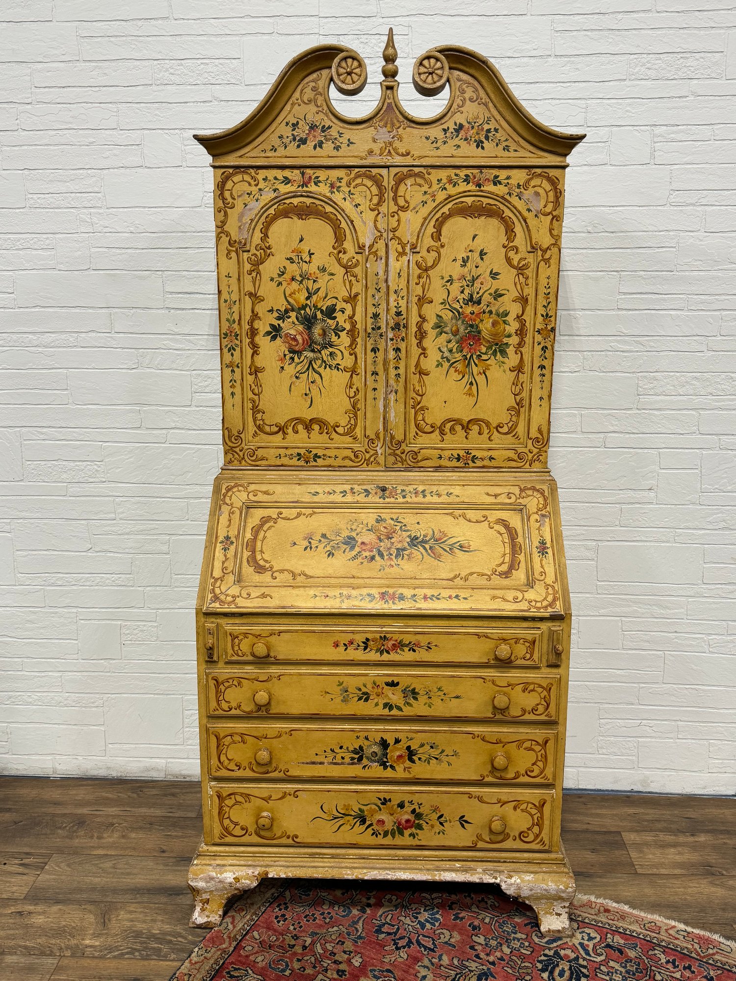 Venetian Painted Secretary Desk With Key #112796 | Auctionninja.com