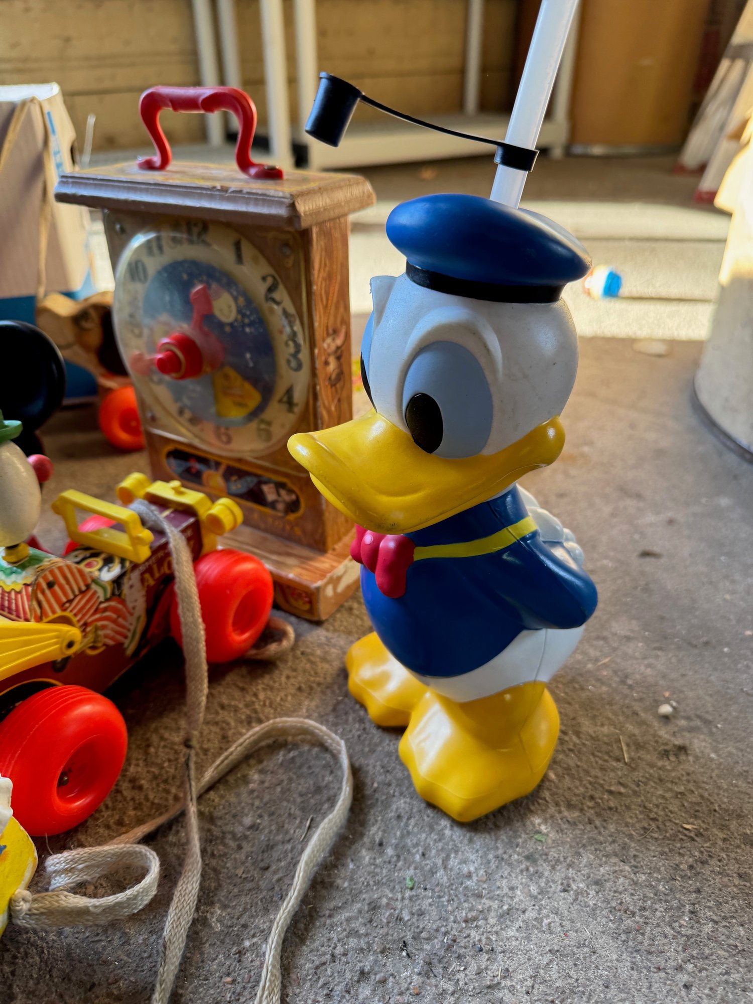 A19 Vintage Box Of Toys "LOCAL PICKUP ONLY" #12884 | Auctionninja.com