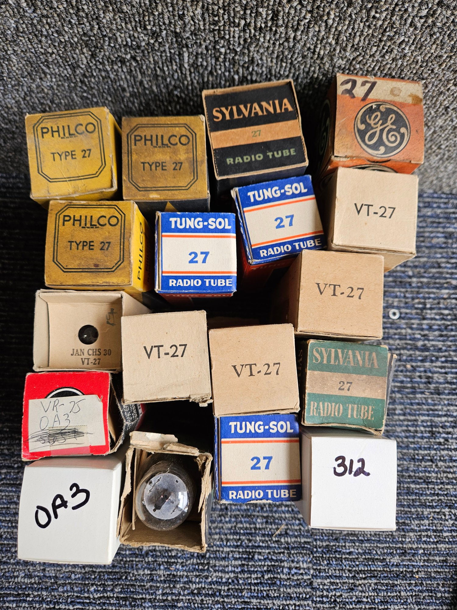 A206 - Vacuum Tube Lot - Various Antique Tubes 27 - 0A3 - Various ...