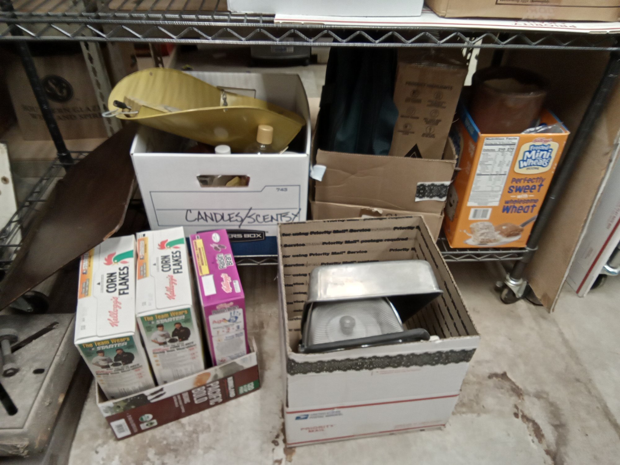 Mystery Boxes Of Forfeited Or 'Not Picked Up' Items From Past Auctions ...
