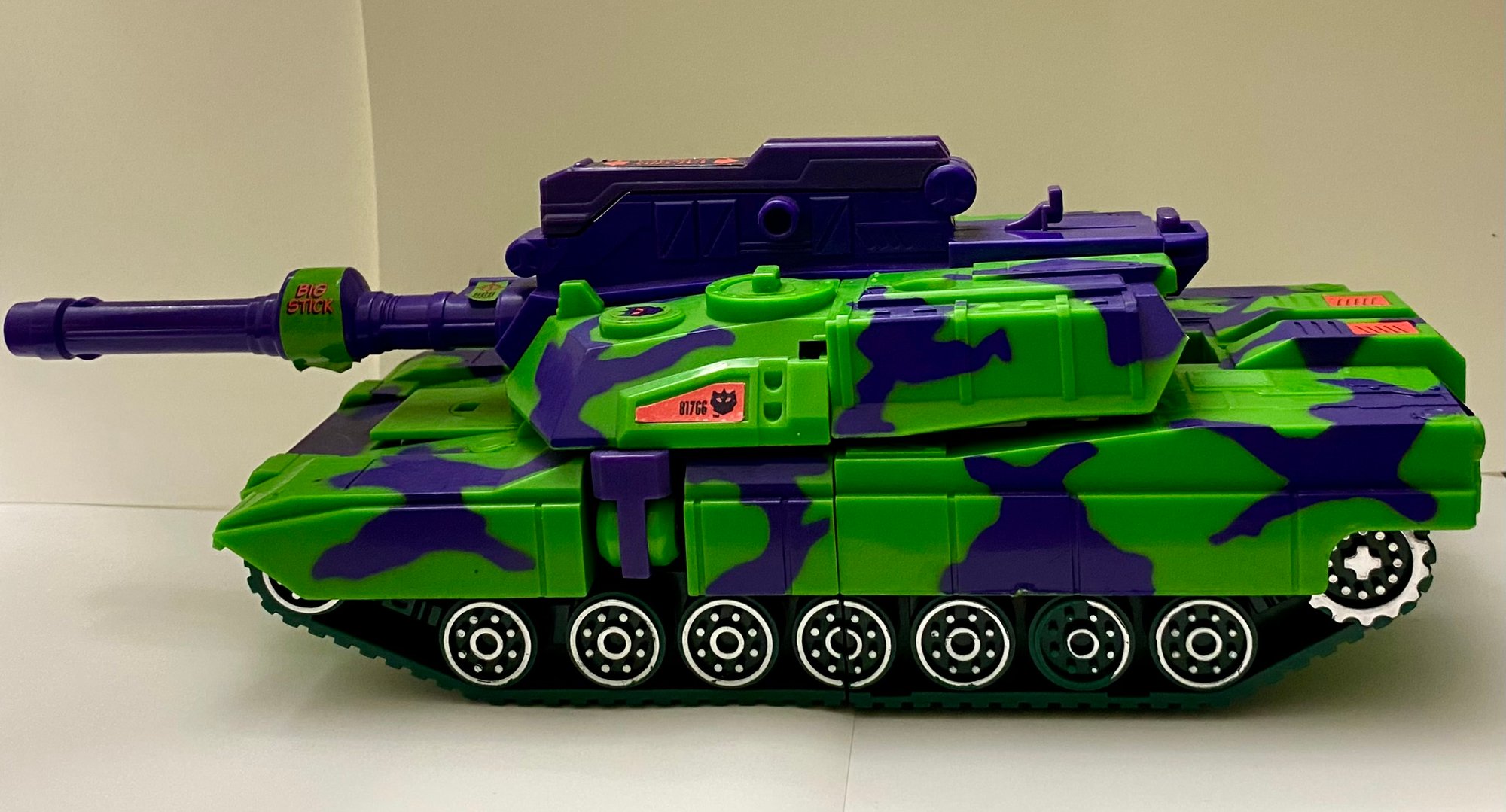 G2 Megatron Green Tank 1993 Vintage Hasbro Transformers Action Figure ...