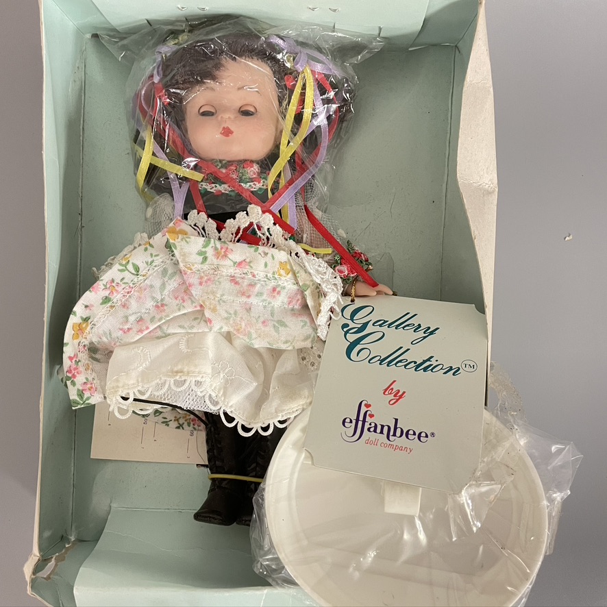 Vintage Effanbee Doll Poland 9" New In Box #109 Gallery Collection ...