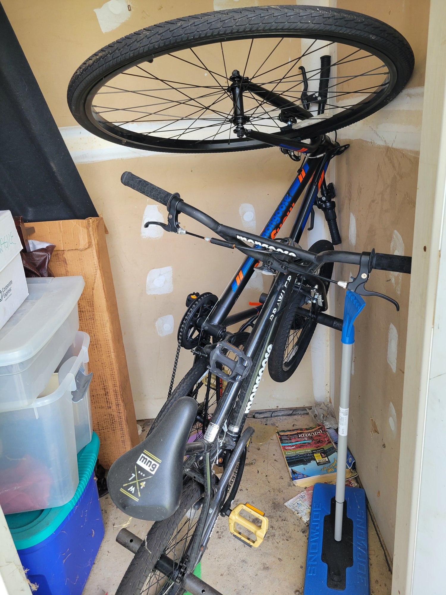 Two Mongoose Bicycles - One Adult And One Child #36200 | Auctionninja.com