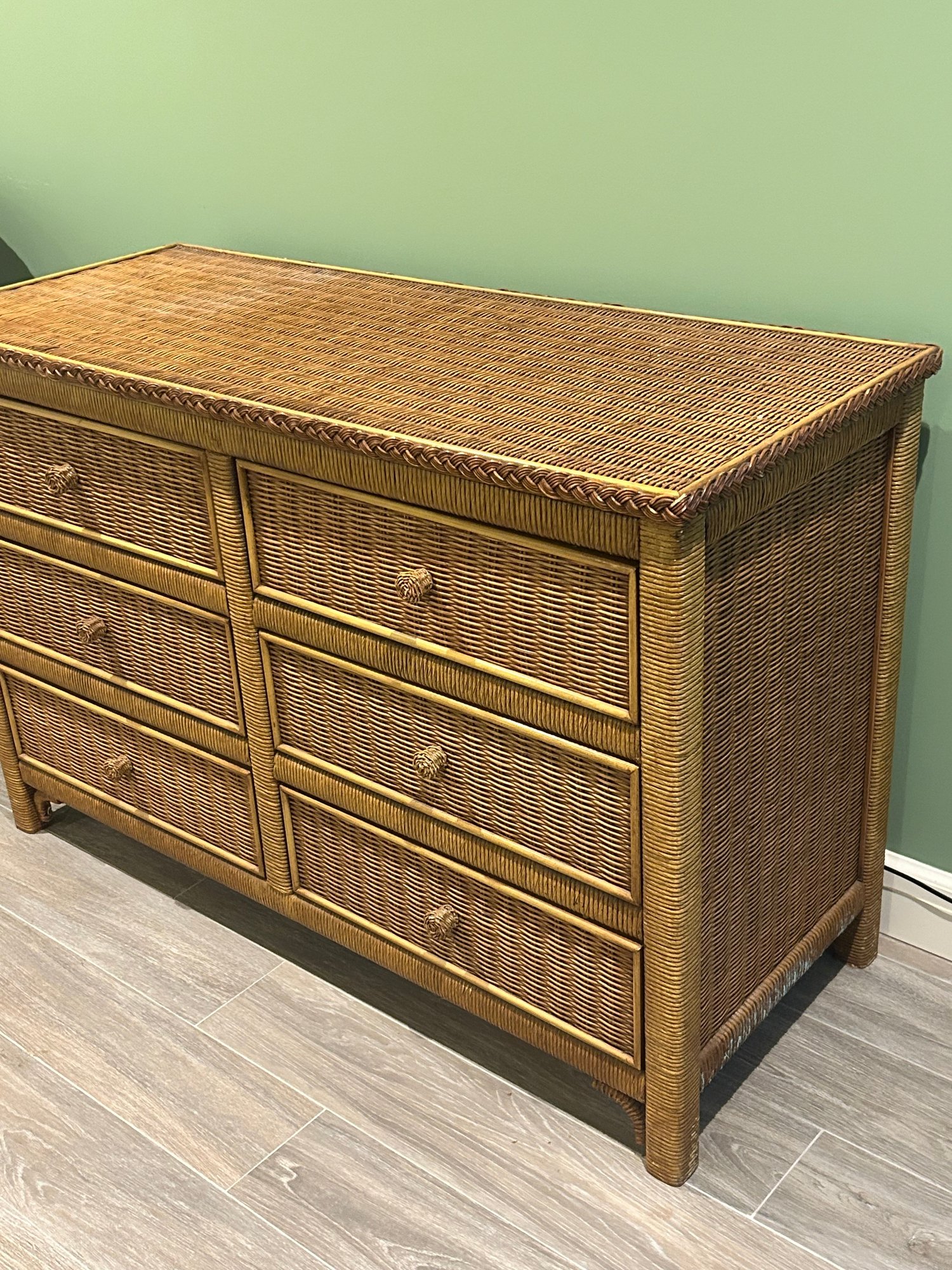 Henry Link Rattan Chest Of Drawers #22513 | Auctionninja.com
