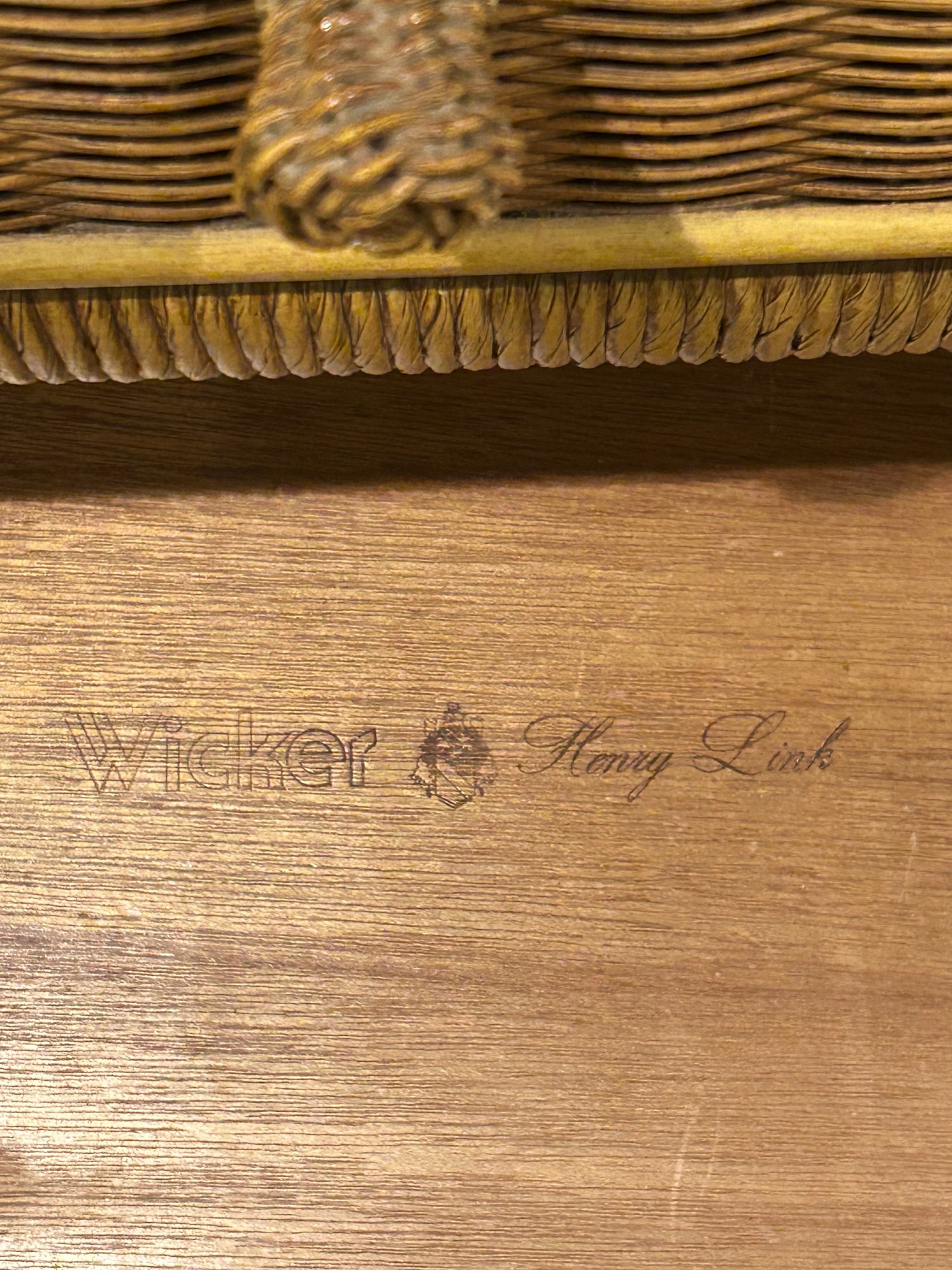 Henry Link Rattan Chest Of Drawers #22513 | Auctionninja.com