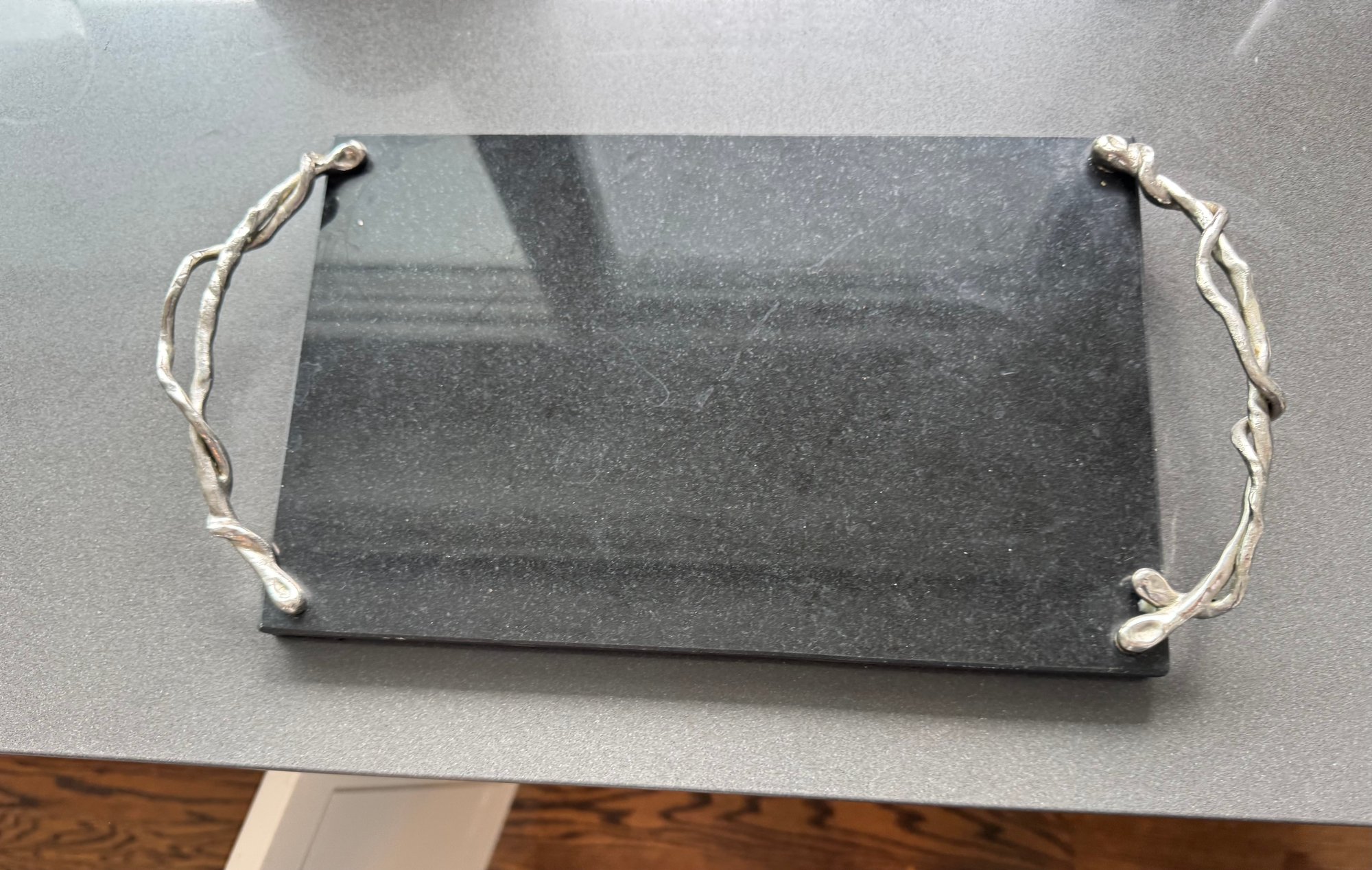 Michael Aram Marble Serving Platter #20744 | Auctionninja.com