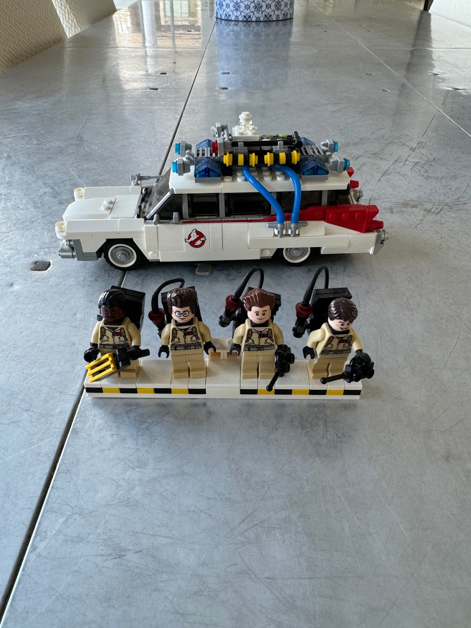 Lego Ghost Busters Ecto-1 Car And 4 Figure's With Proton Pack #10206 ...