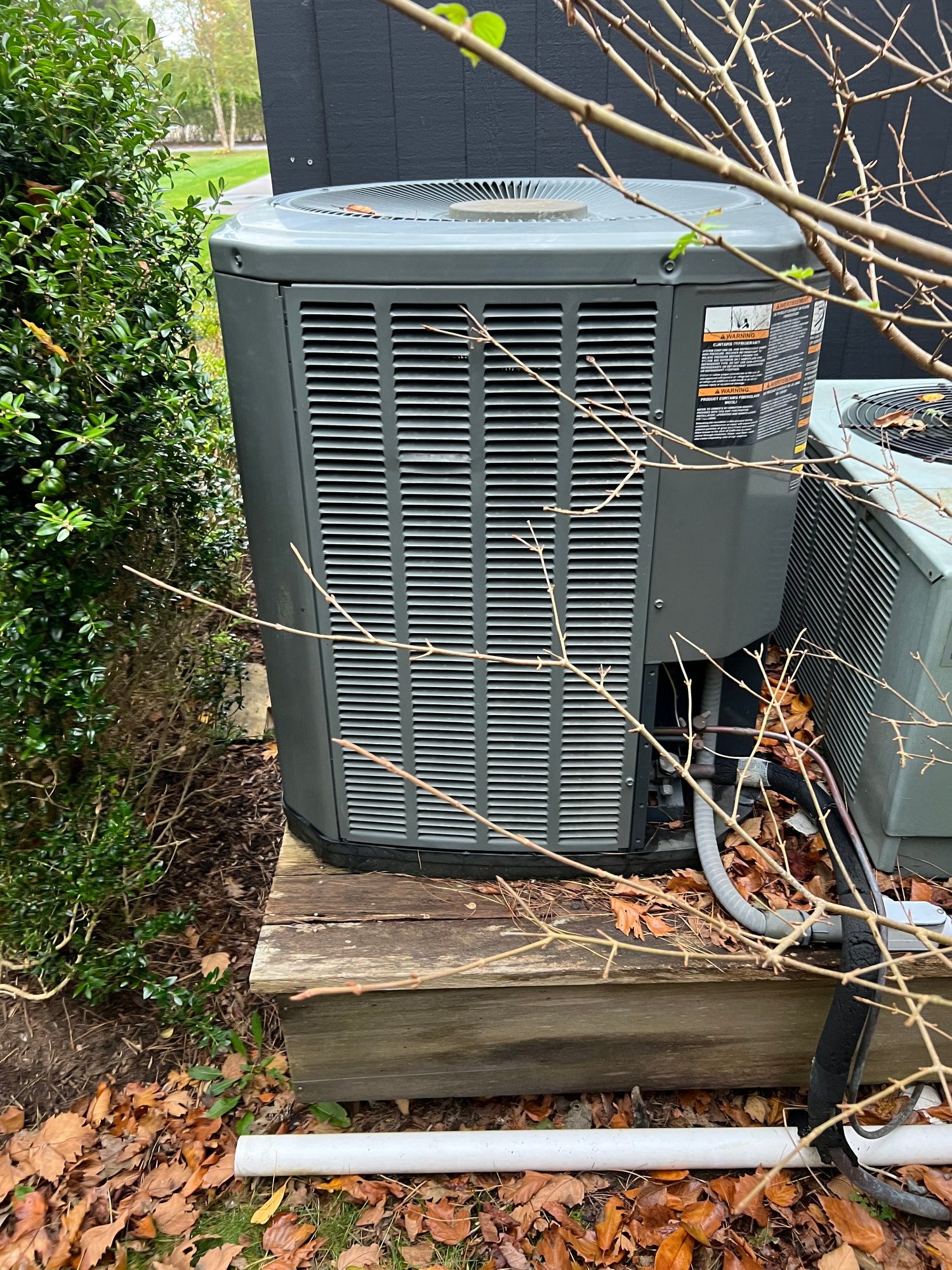 Trane XR13 Air Conditioning Unit #3780 | Auctionninja.com