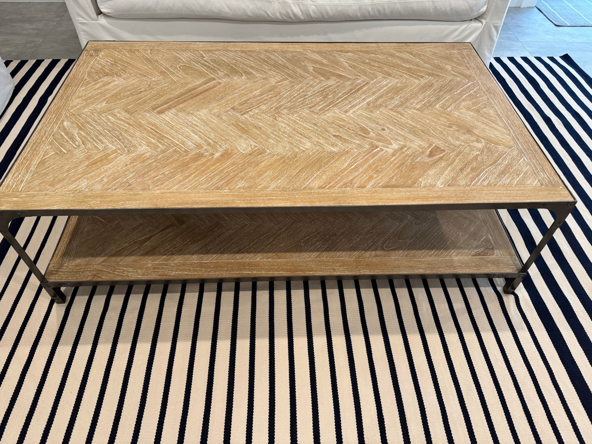 5' White Washed Oak Coffee Table With Metal Base Herring Bone Design ...