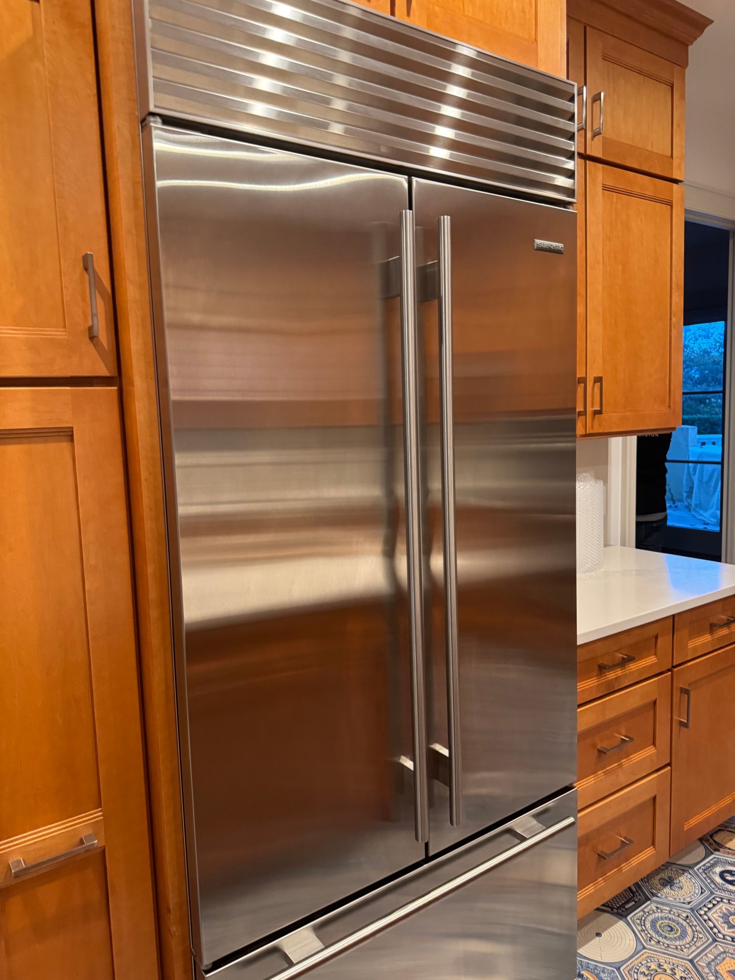 Sub Zero Refrigerator Model BI-36UFD/S/TH #19477 | Auctionninja.com