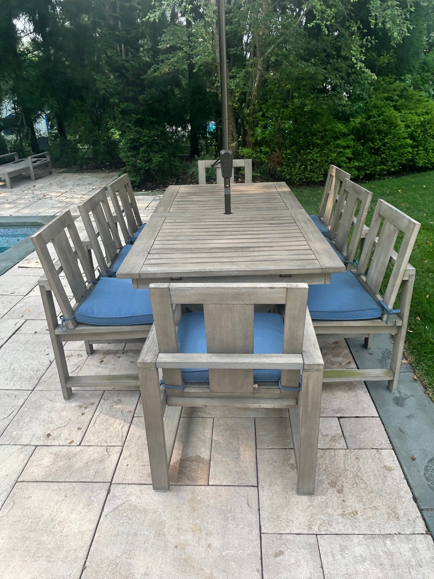 Pottery Barn Outdoor Dining Set With Umbrella And Stand #18206 ...