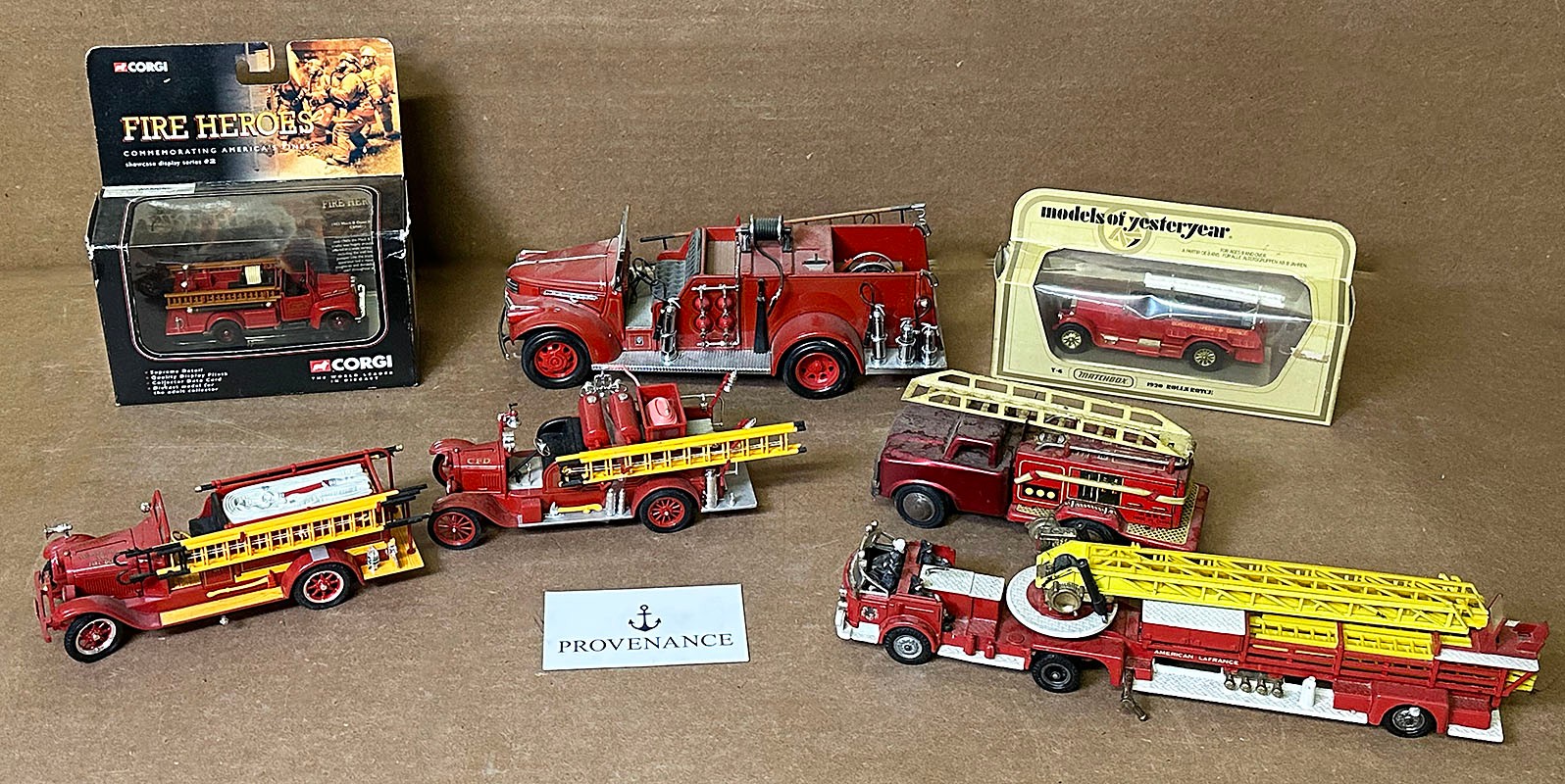 Set Of 7 Diecast And Tin Litho Fire Engines - Corgi, Matchbox, Etc ...