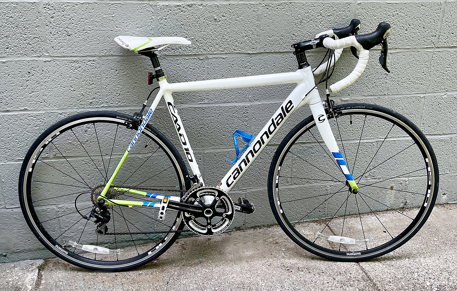 Cannondale CAAD10 Road Bike - 54CM Frame Size #16760 | Auctionninja.com