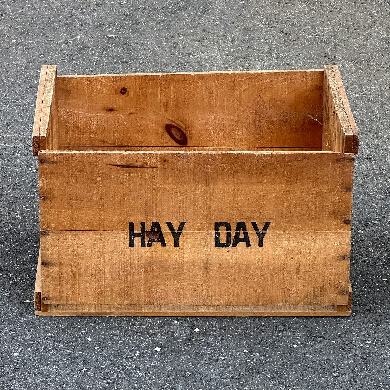 Rare Vintage Hay Day Market Wooden Crate #17826 | Auctionninja.com