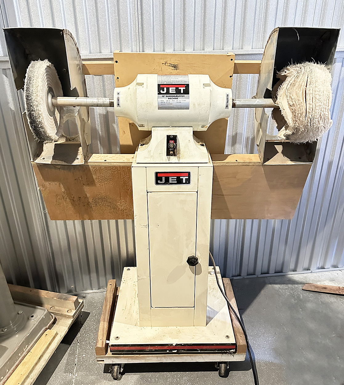 JET JSB-10L Sanding Buffer Machine With Stand #18551 | Auctionninja.com