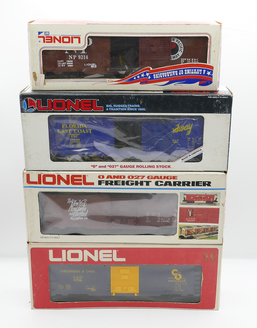 4 Lionel Train Box Cars -C&O NP Florida NY,NH,& H - Never Used In Box ...