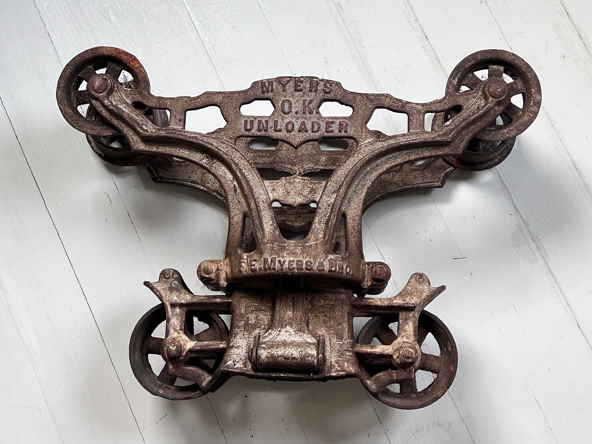 Antique E. Myers & Bro. Cast Iron O.K. Hay Trolley Unloader #18870 ...