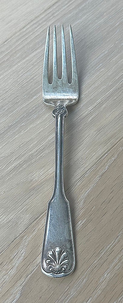 Tiffany & Co. Shell & Thread Sterling Silver Serving Meat Fork (8.5 ...