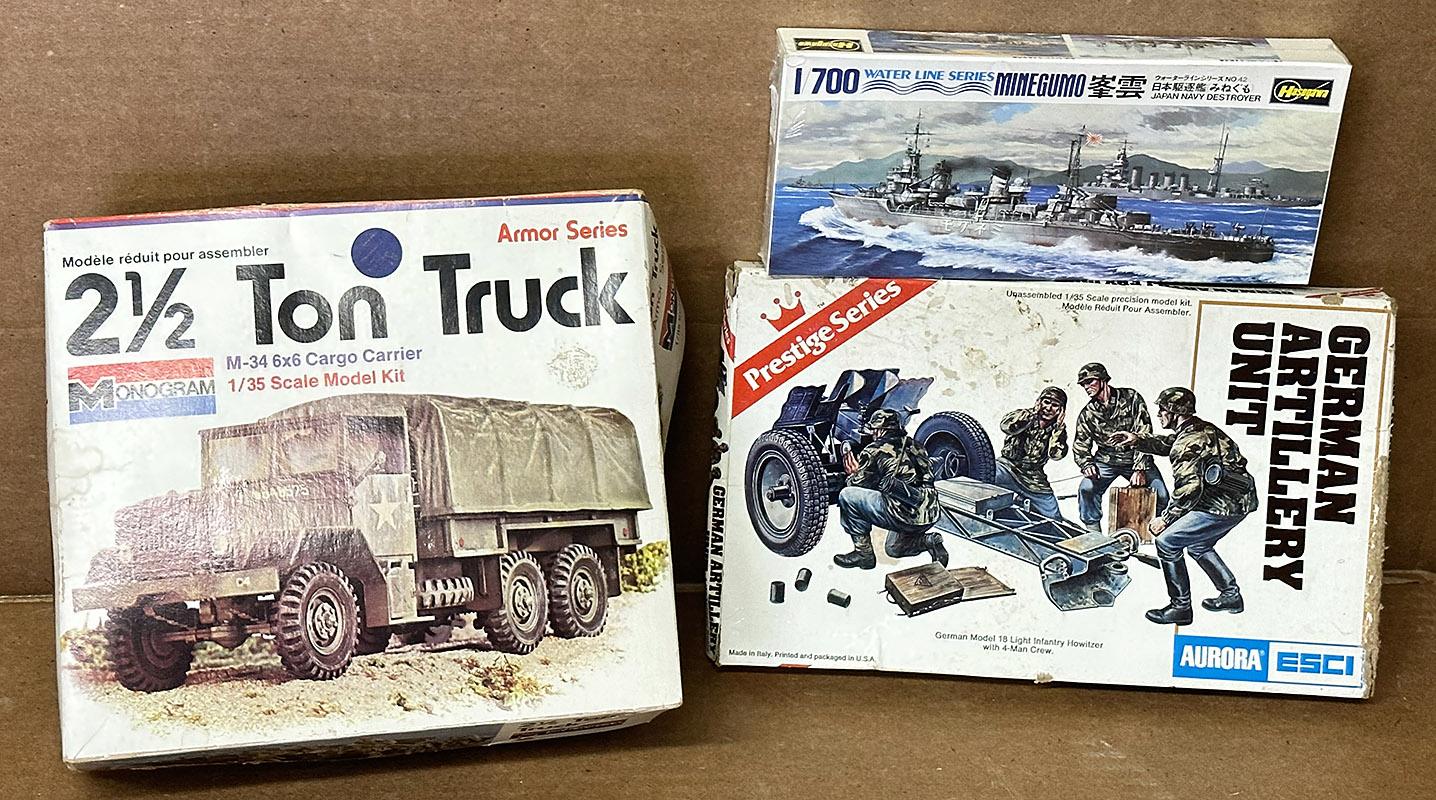 3 Different WWII Military Model Kits - 2 Are New/Sealed In Original ...