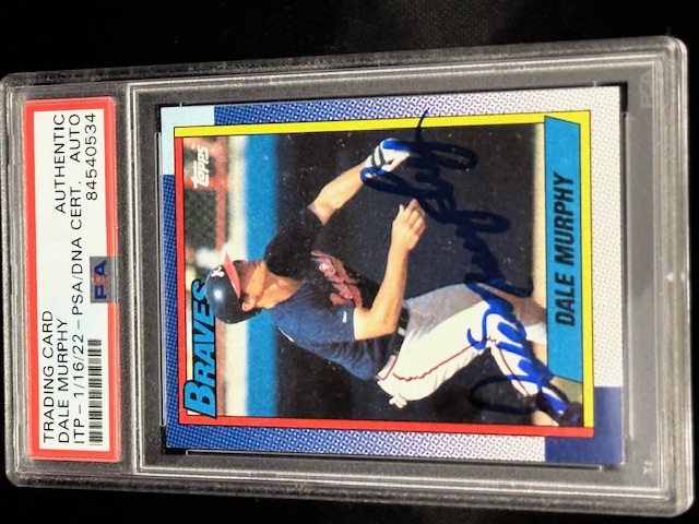 1990 TOPPS DALE MURPHY AUTOGRAPHED #38680 | Auctionninja.com
