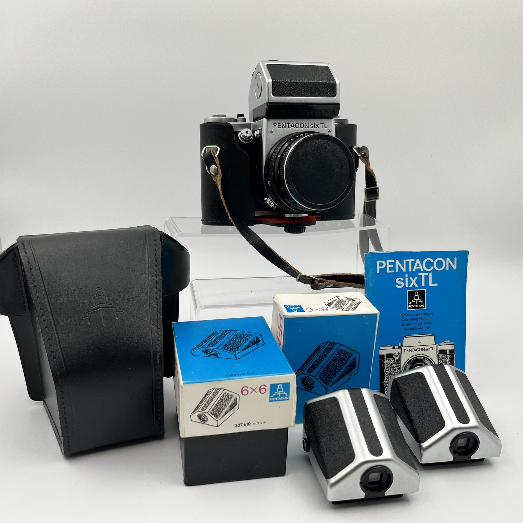 Pentacon SixTL Medium Format Camera Kit #1476 | Auctionninja.com