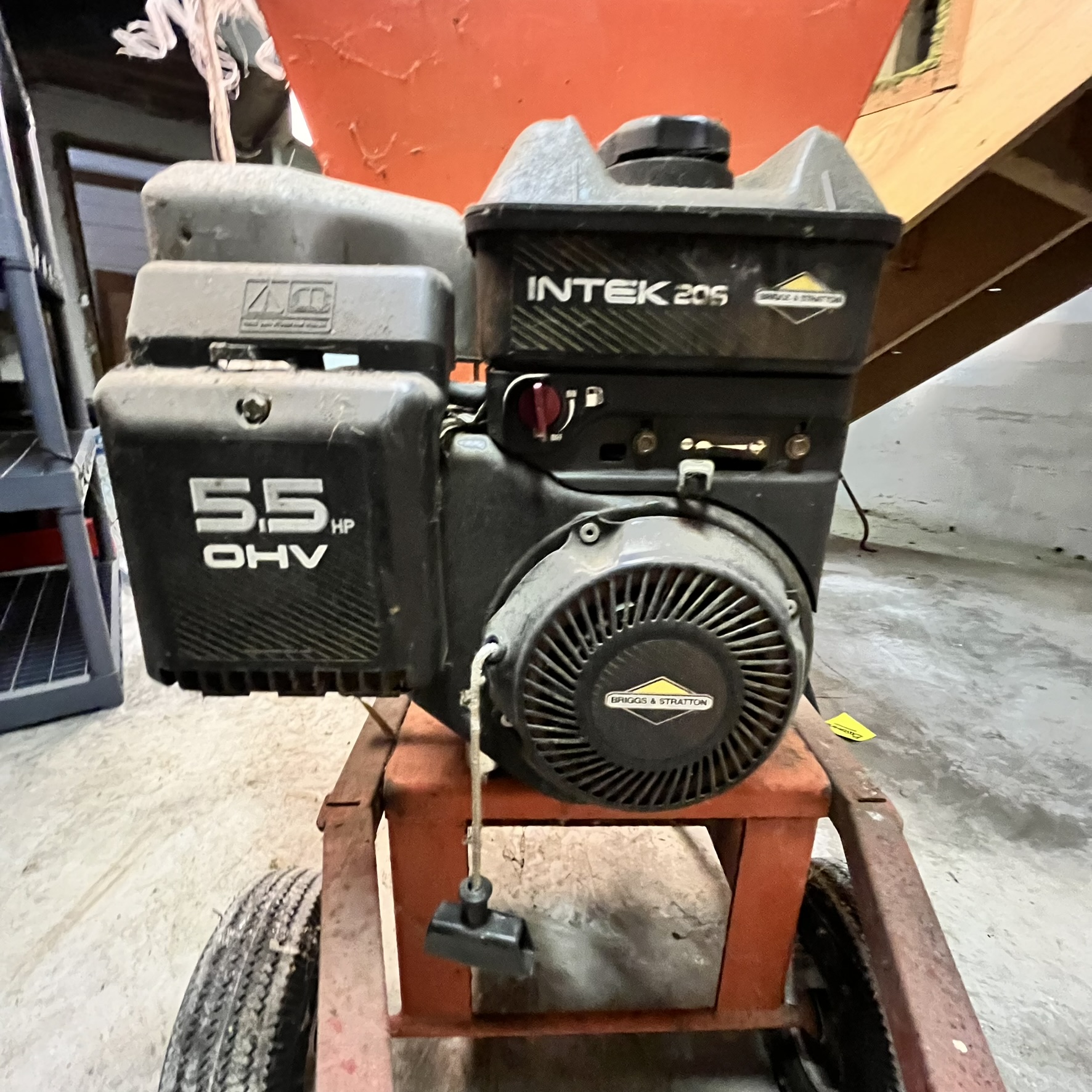Wood Chipper/Shredder Crary Bearcat Model 70050 #1495 | Auctionninja.com