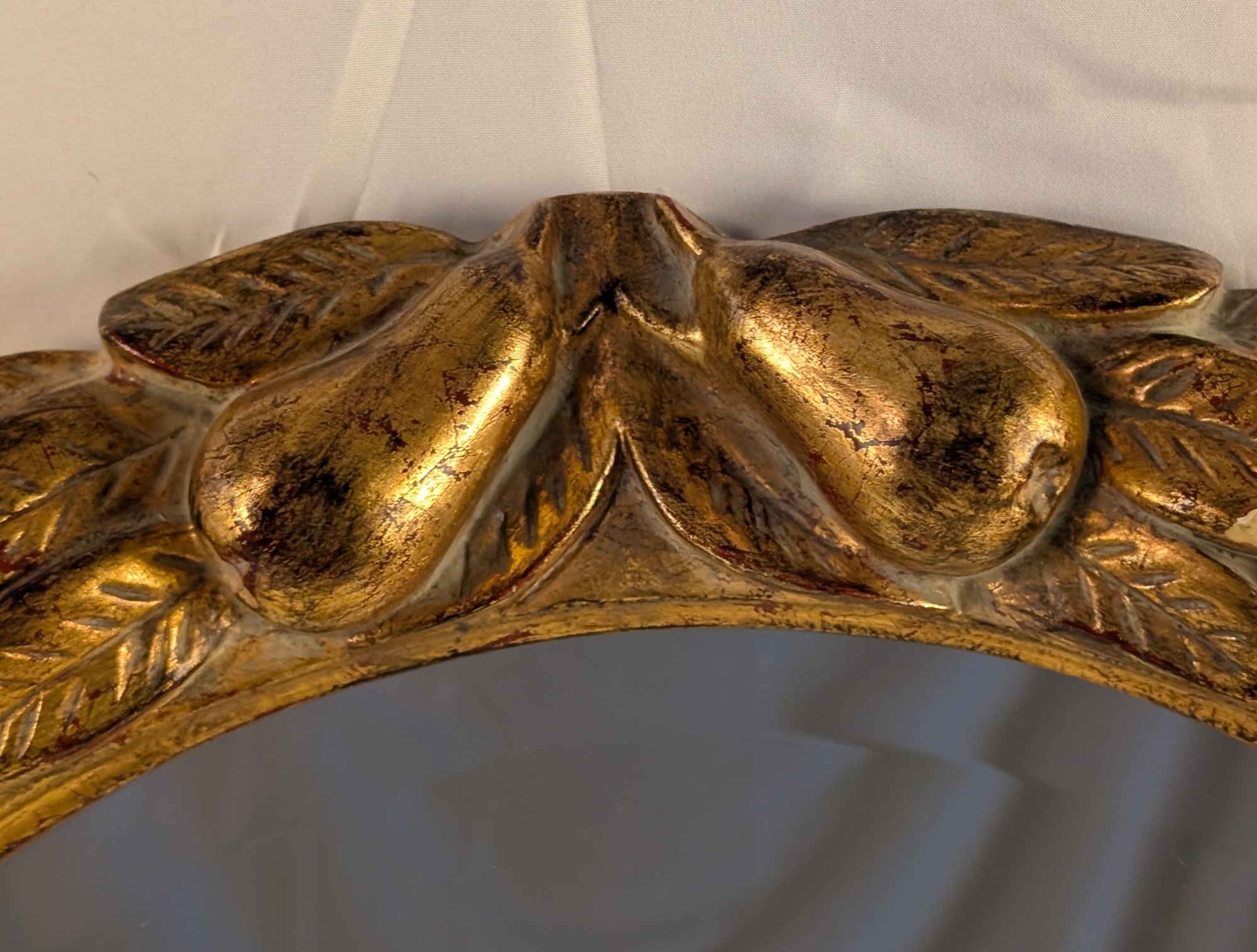 Ornate Round Mirror #2653 | Auctionninja.com