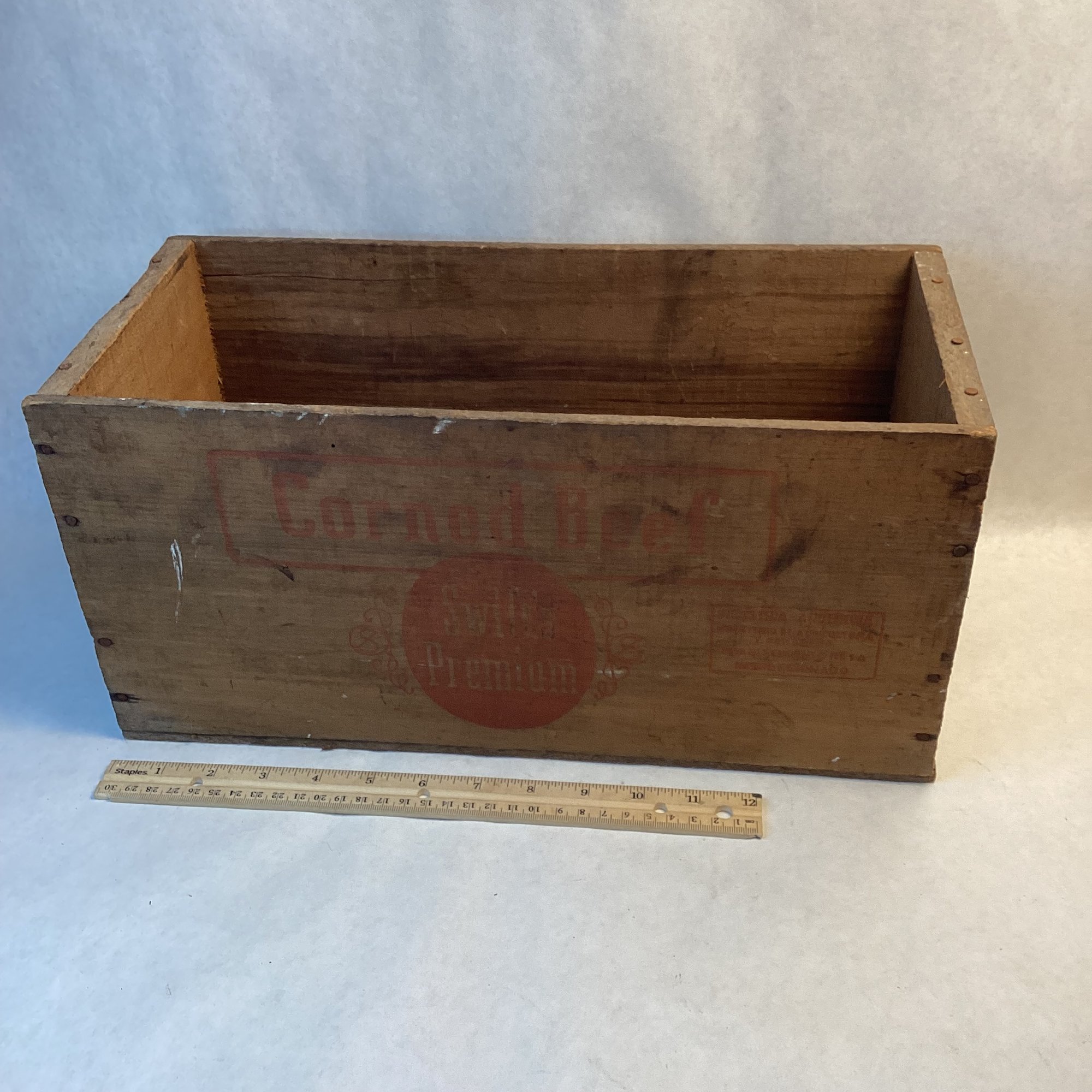 Vintage Advertising Wooden Shipping Box, Swift Premium Corned Beef ...