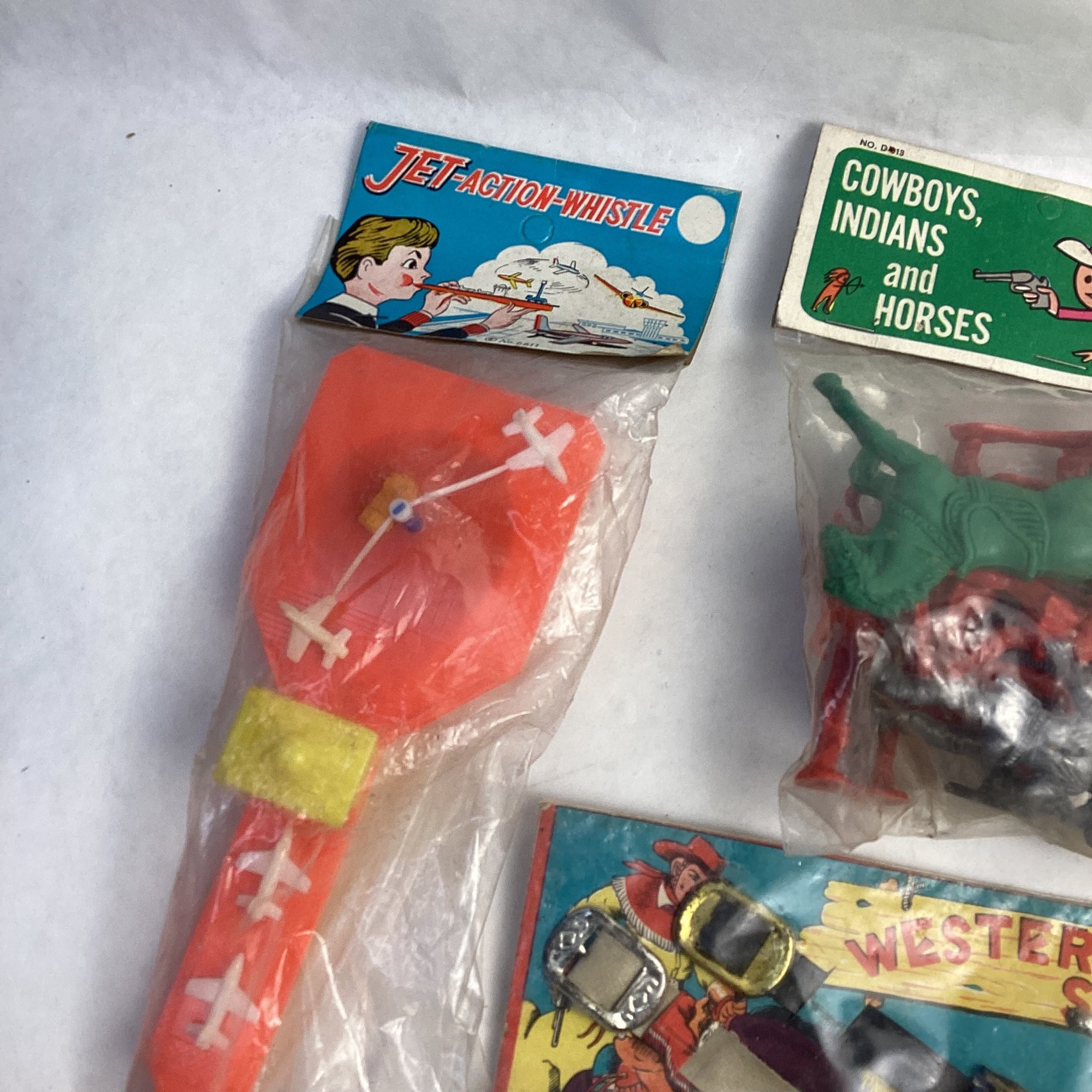 Vintage Dime Store/Novelty, LOT J, Cap Gun, Western Set, Plastic Soldiers, Etc., NOS #6331 ...