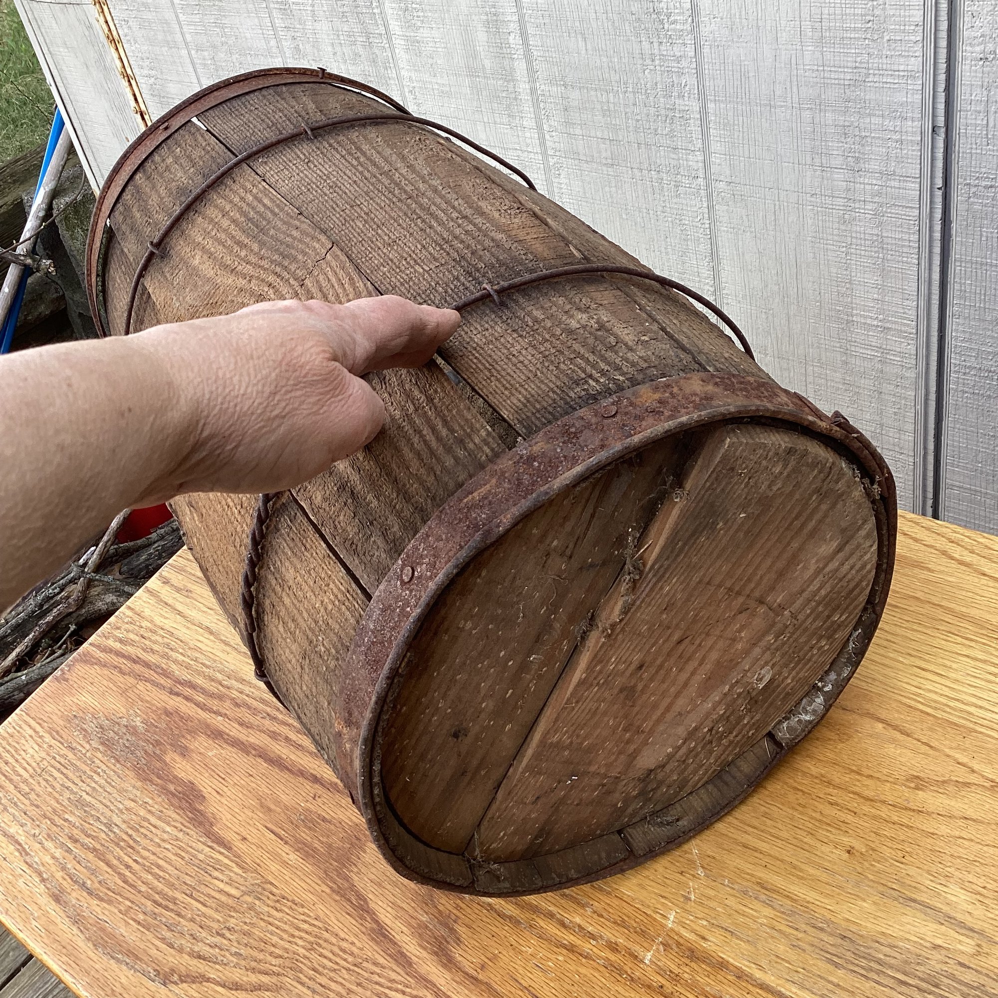 Antique Wooden Nail Barrel, NO SHIPPING #5234 | Auctionninja.com