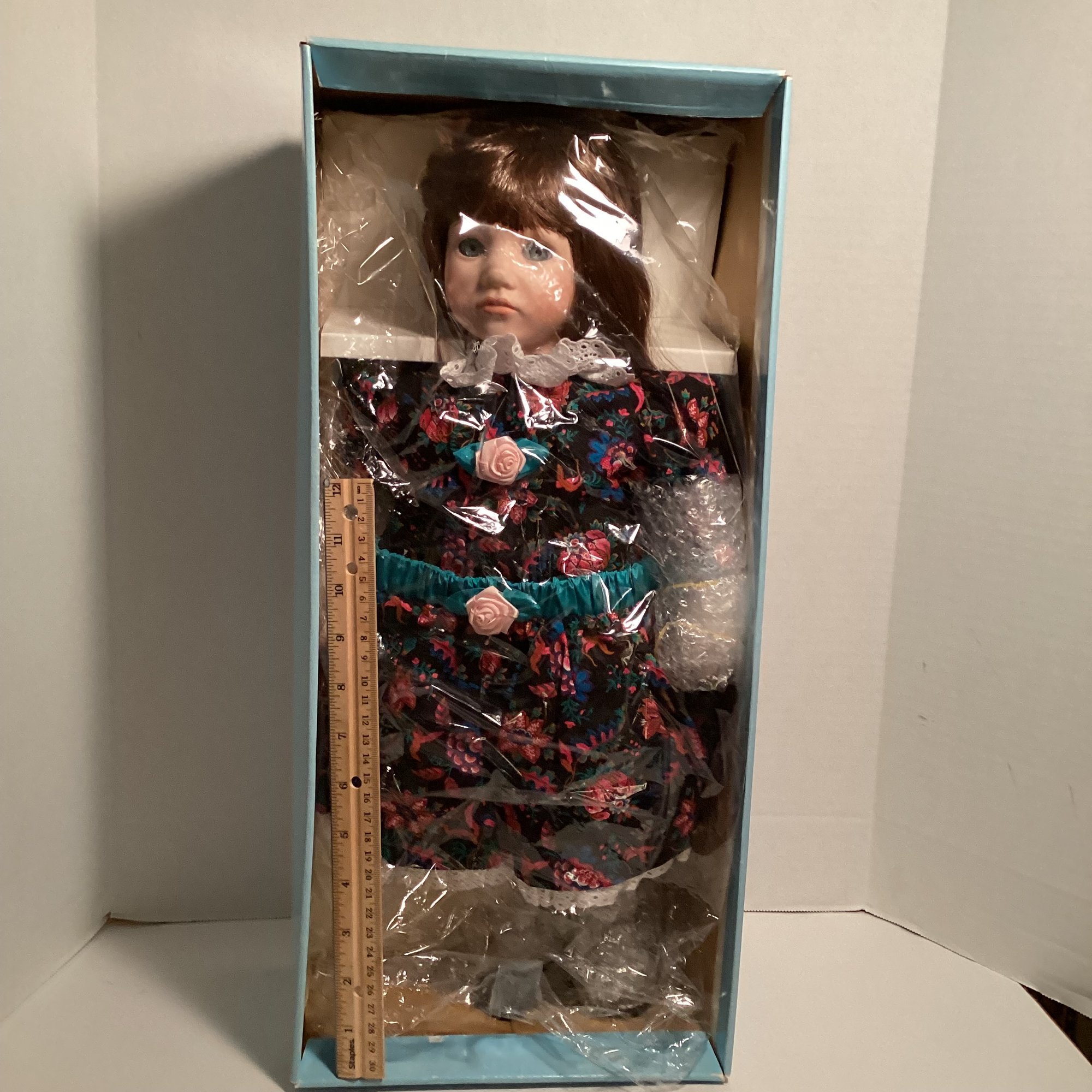 Vintage Goebel Betty Jane Carter Doll, MIB, 1992, Musical Porcelain ...