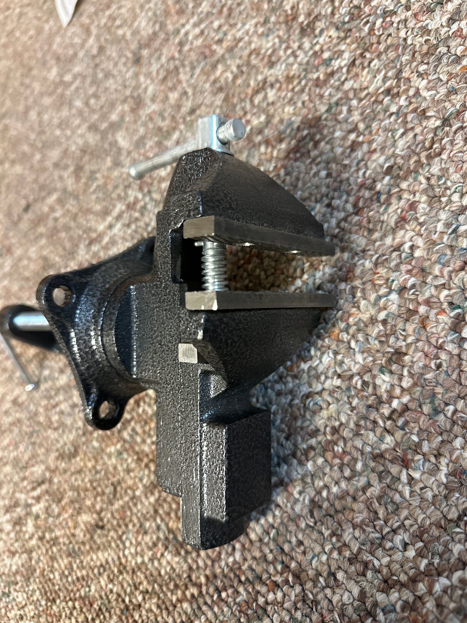 Larin - Bench Vise- Cast Iron Body- Portable Clamp On Design #21096 ...