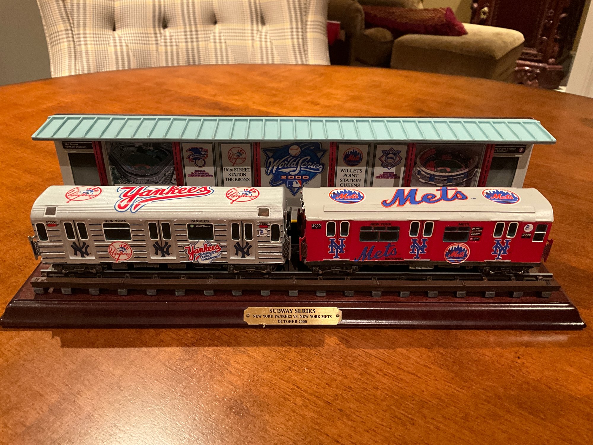 Danbury Mint Subway Series 2000 NY Yankees Mets Commemorative Train ...
