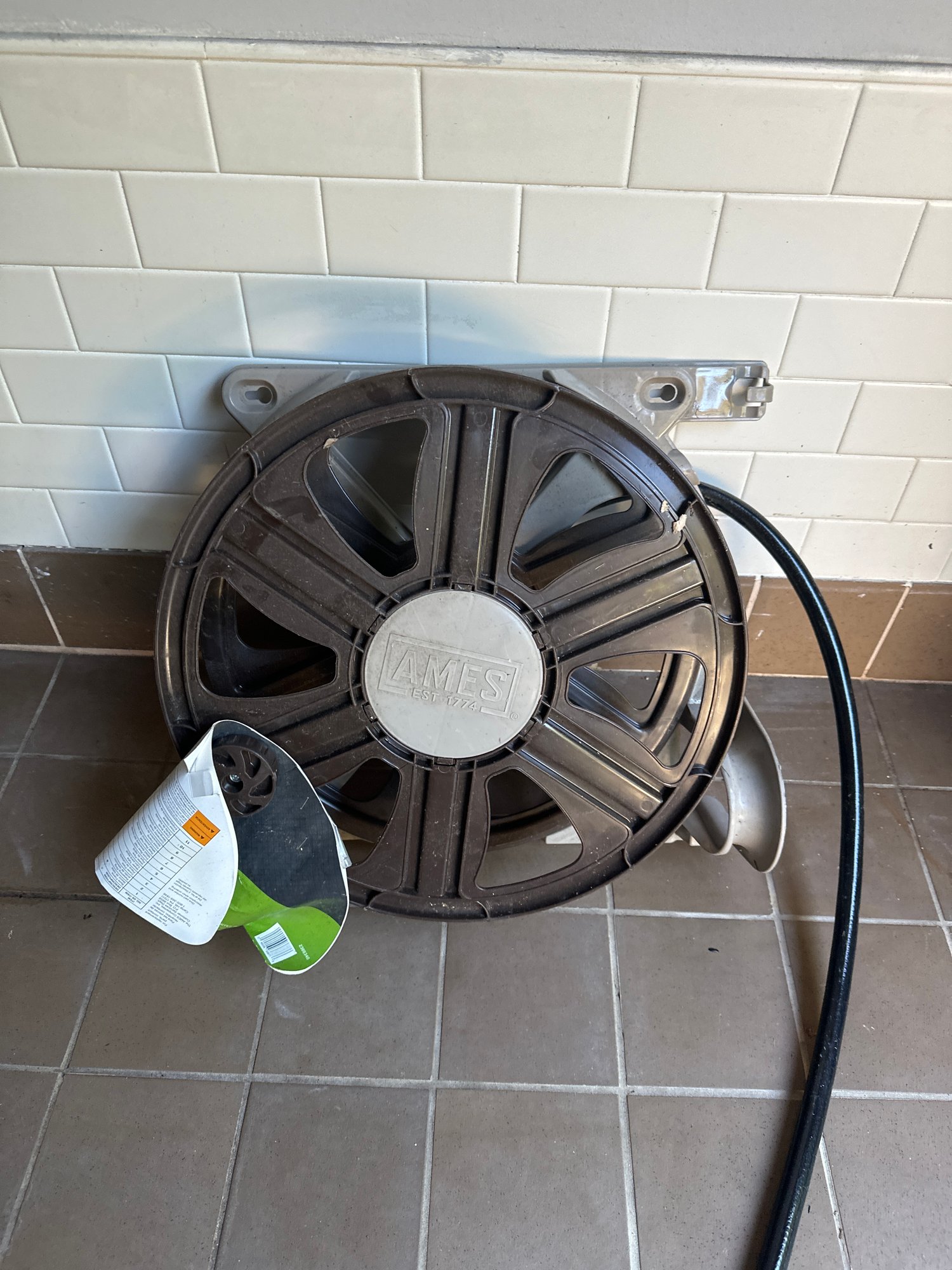 New AMES 2388340 Reel Easy Side Mount Reel, 100-Foot Hose Capacity ...