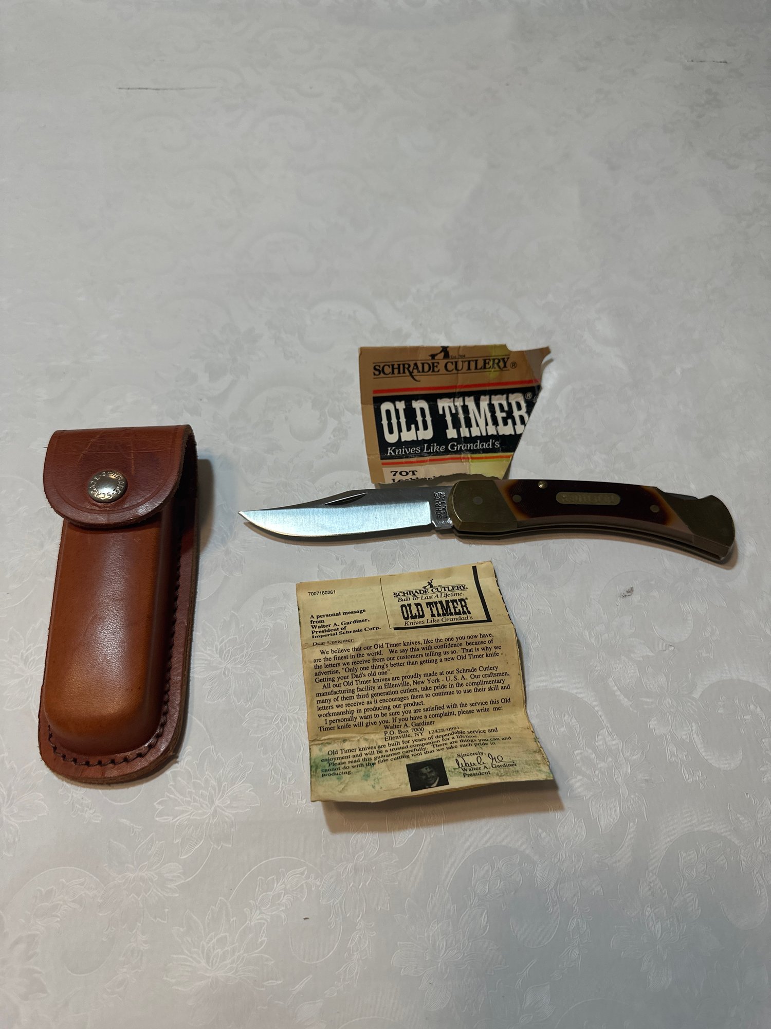 Schrade Old Timer 70T Folding Pocket Knife With Sheath In Excellent ...