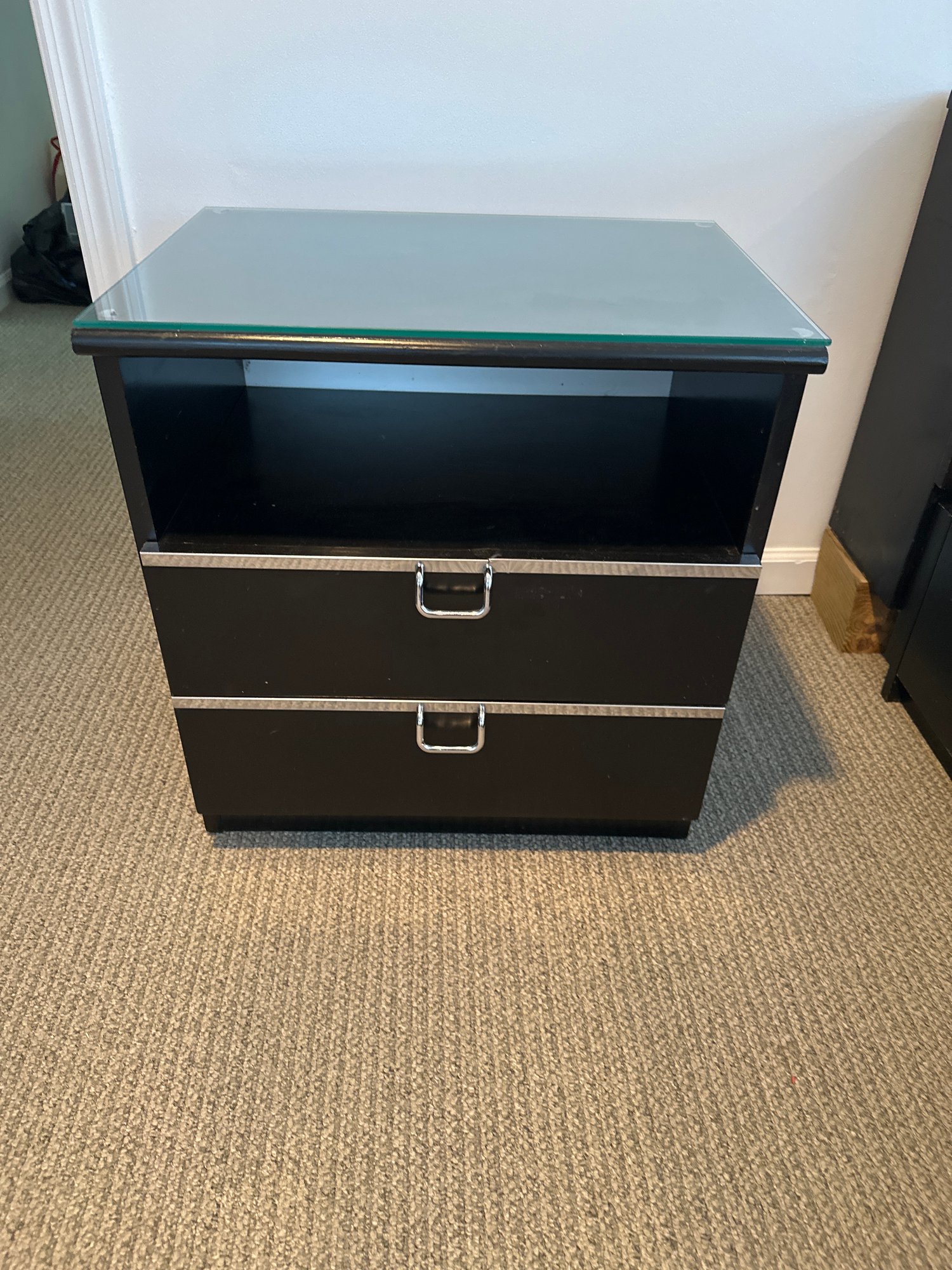 Vintage Pair Lane Furniture Nights Stands Black Lacquer With Silver ...