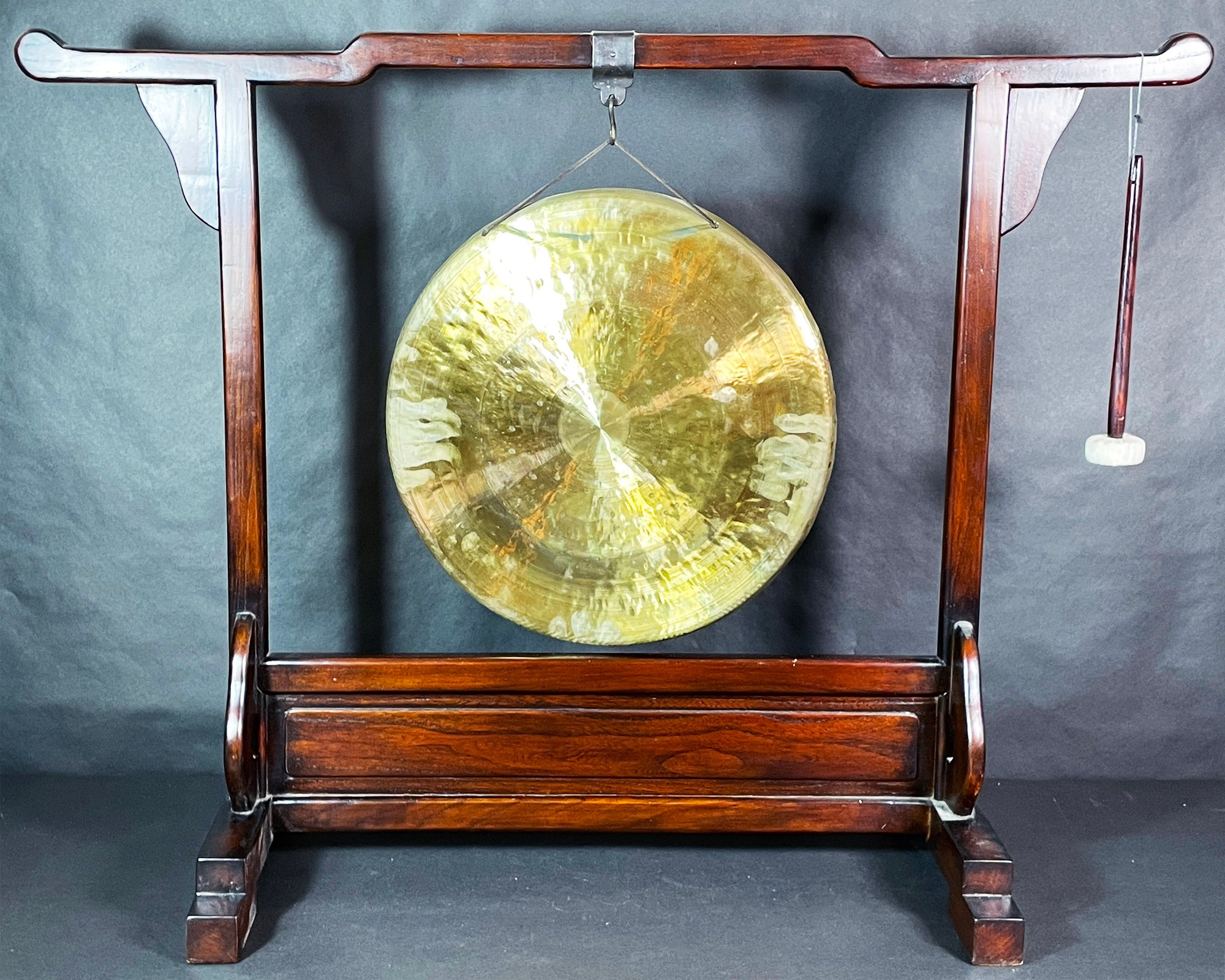 Elegant Chinese Gong, Mallet & Wooden Stand #28724 | Auctionninja.com