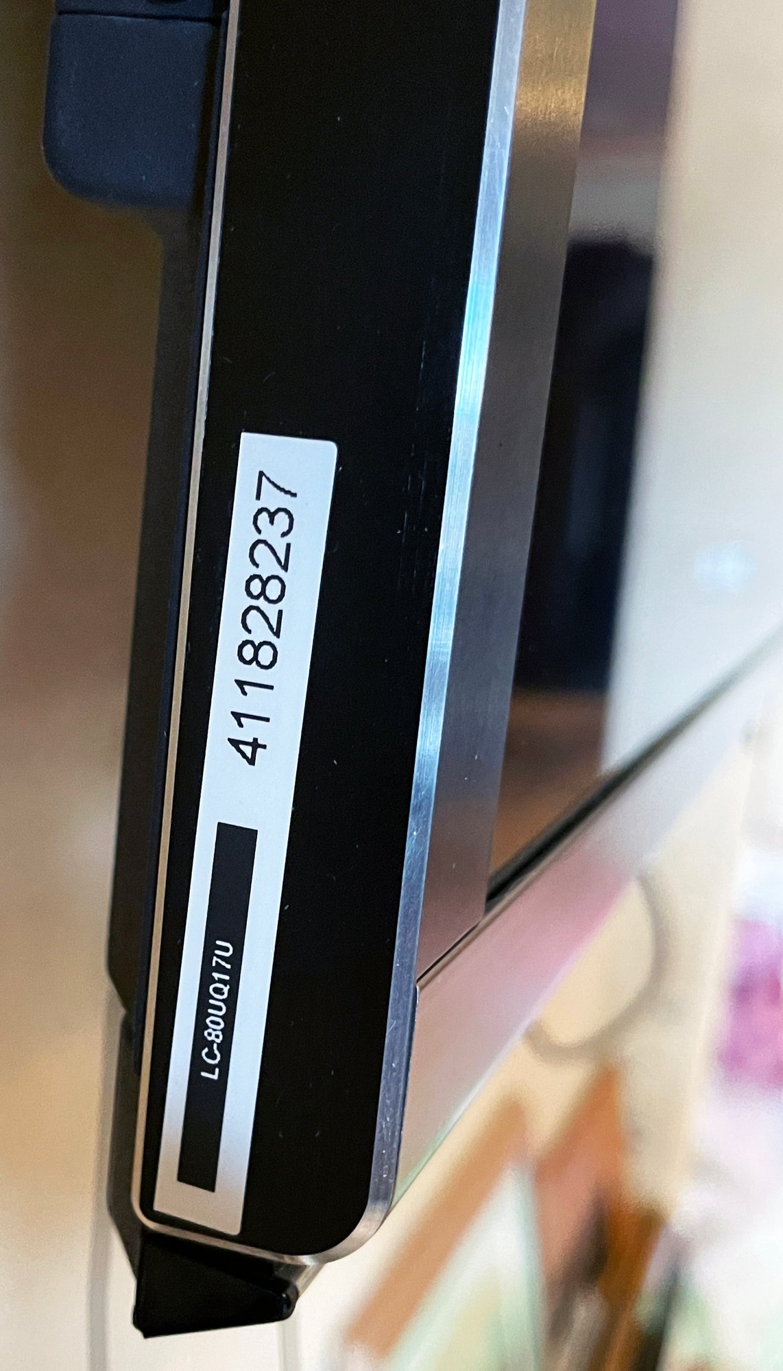 Sharp Aquos Q LC 80UQ17U 80" 3D LED Smart TV #30291 | Auctionninja.com