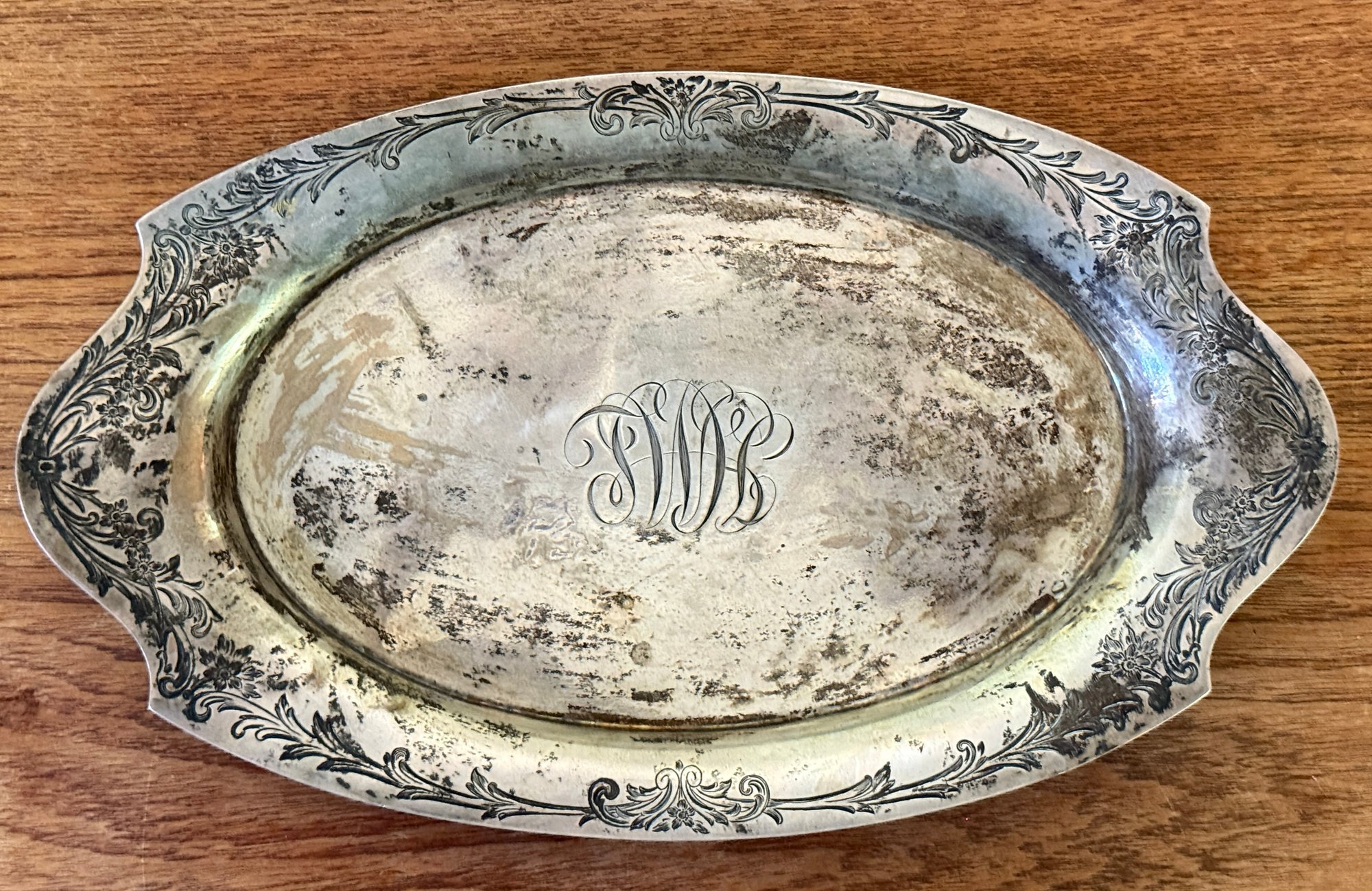 Sterling Silver Decorative Monogrammed Platter #33227 | Auctionninja.com