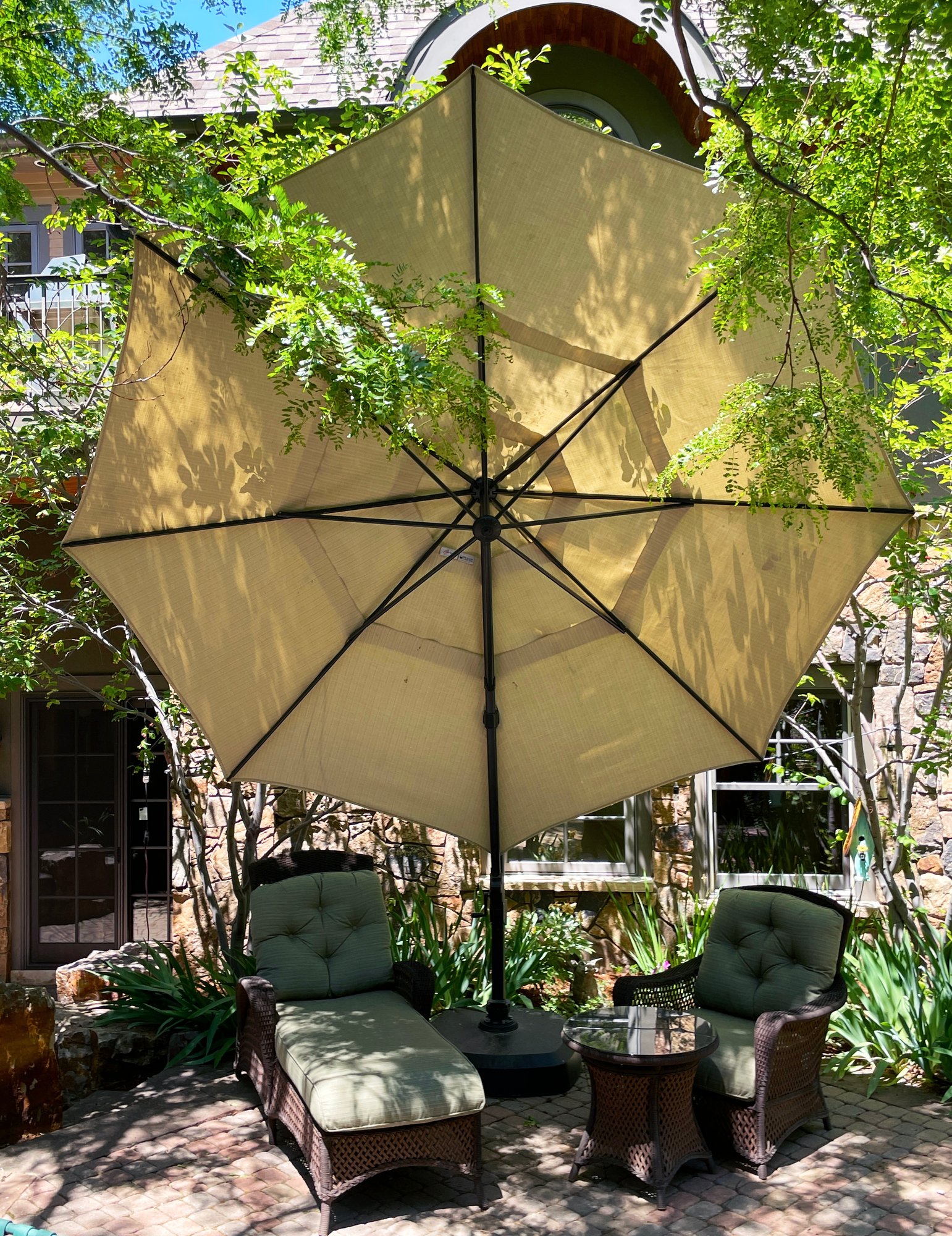 Very Large Opravia Treasure Garden Retractable Shade Umbrella #26256 ...
