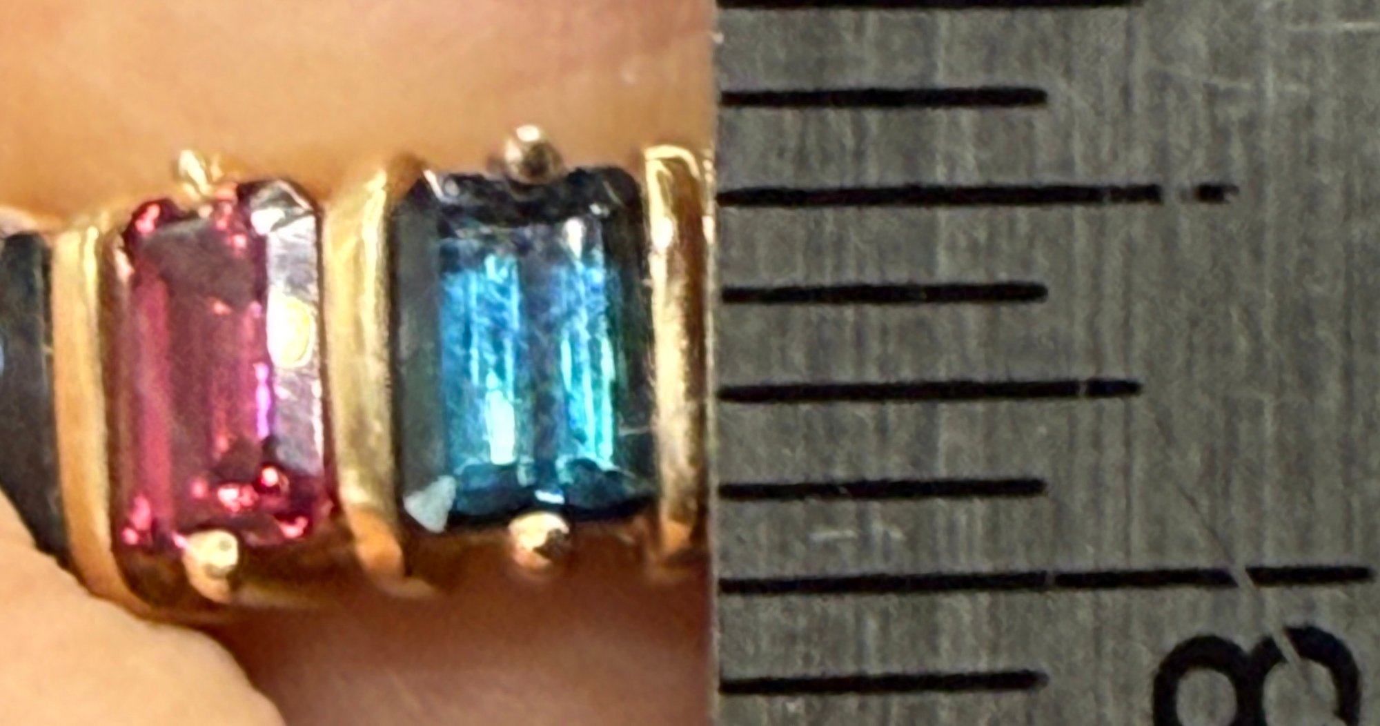 Beautiful 14k Gold Ring With Red And Blue Stones #37963 | Auctionninja.com