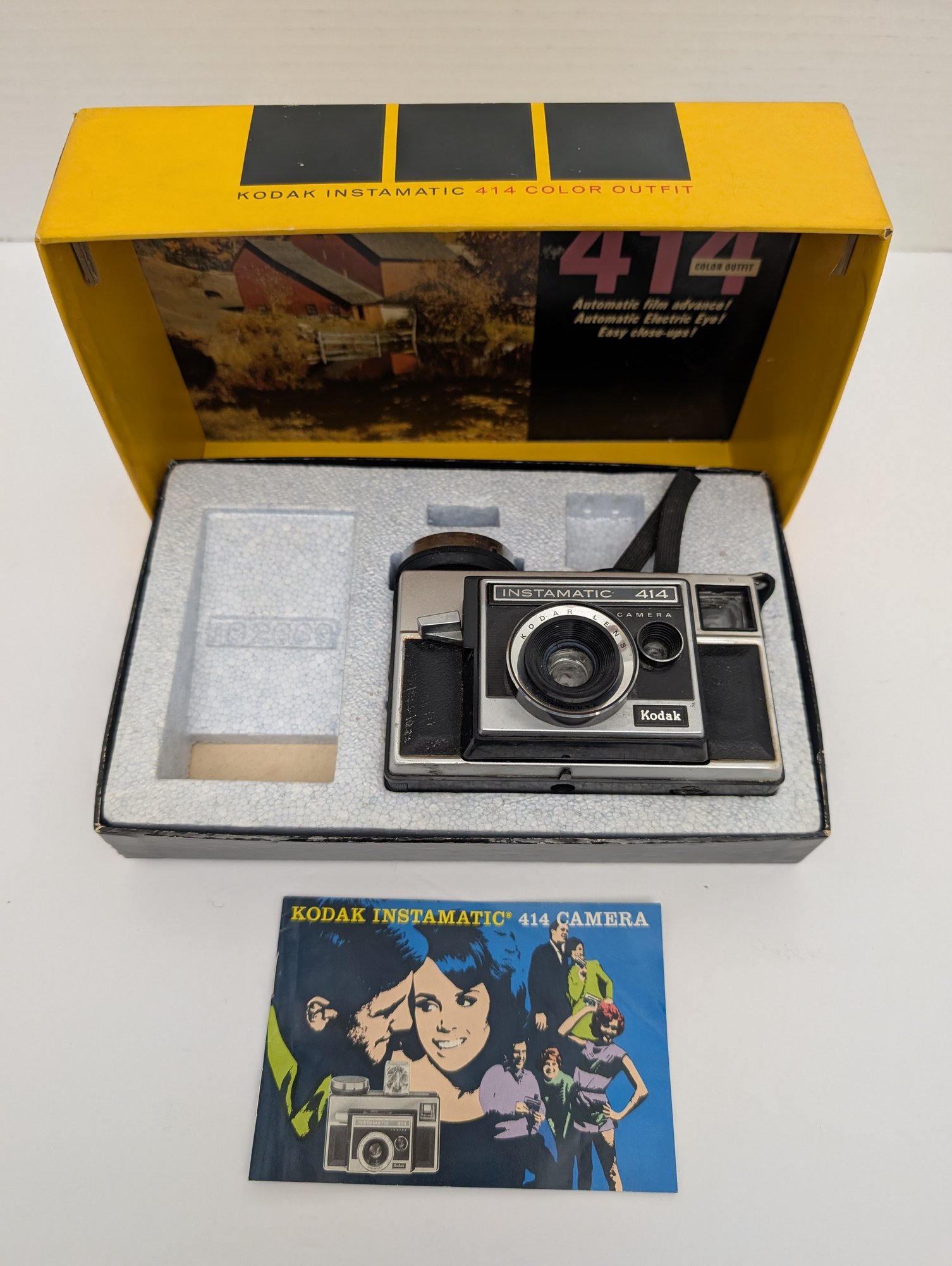 Kodak Instamatic 414 Color Outfit Vintage Film Camera In Box With ...
