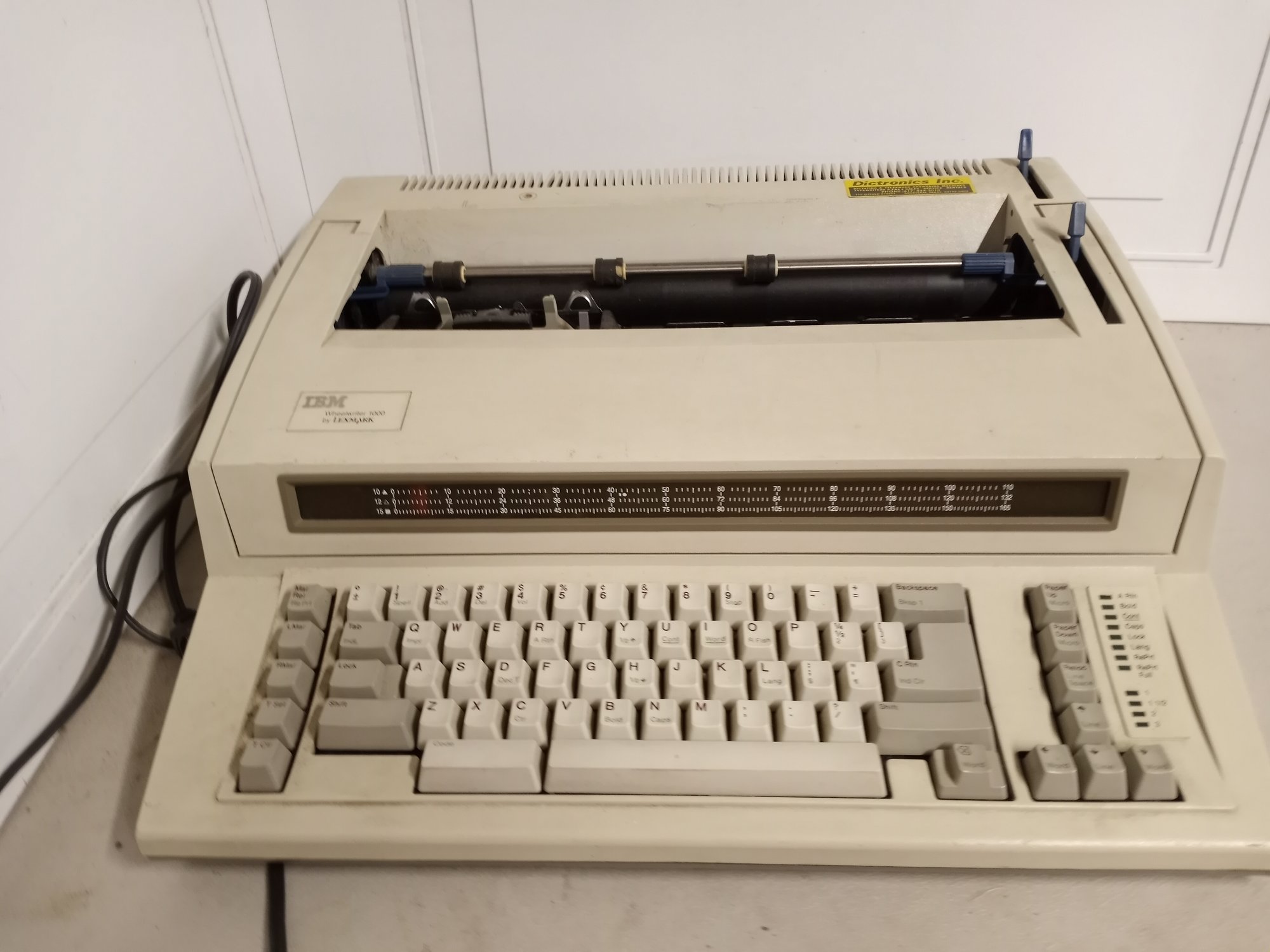 IBM Brand Wheelwriter 1000 By LexMark Electric Typewriter #2577 ...