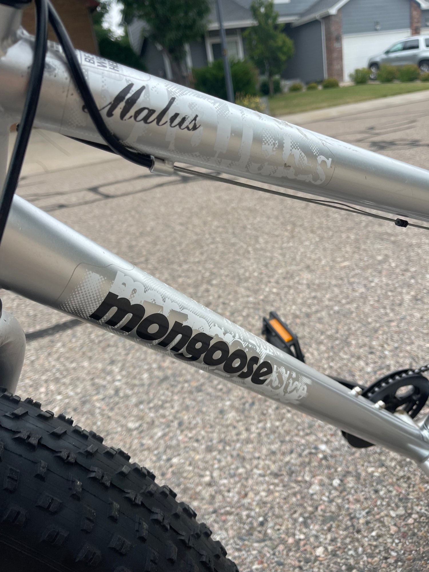Mongoose Malus Fat Tire Bike! 26 #4828 | Auctionninja.com